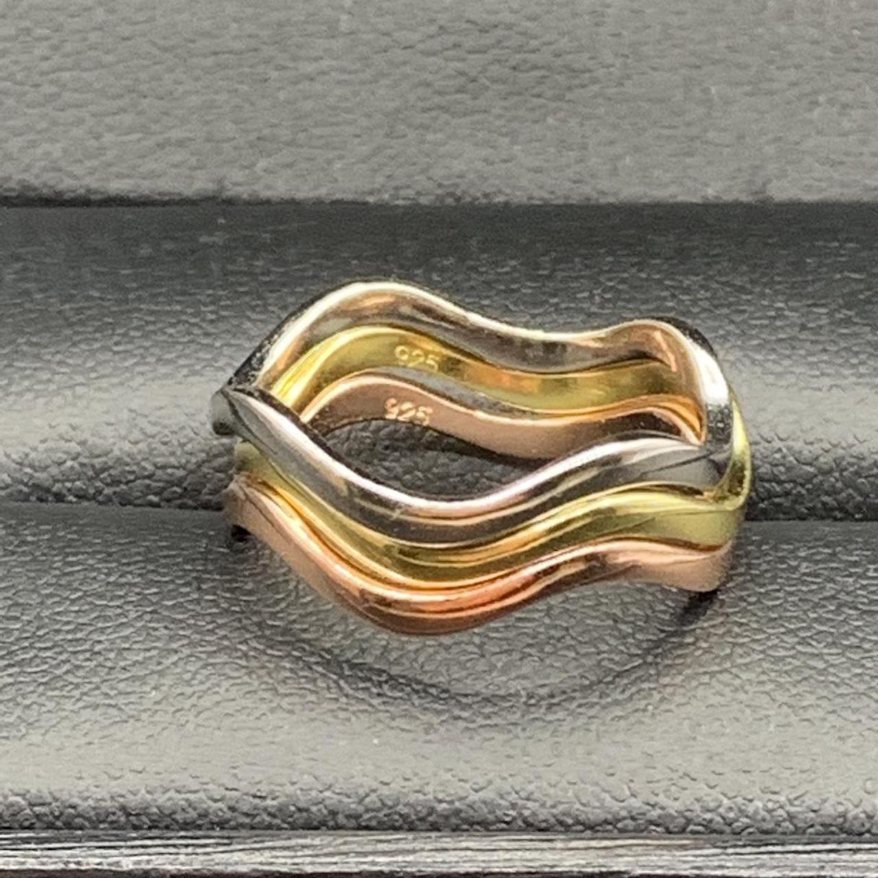 3x 925 Sterling Silver Tri colour wavy Ring stacking... - Depop