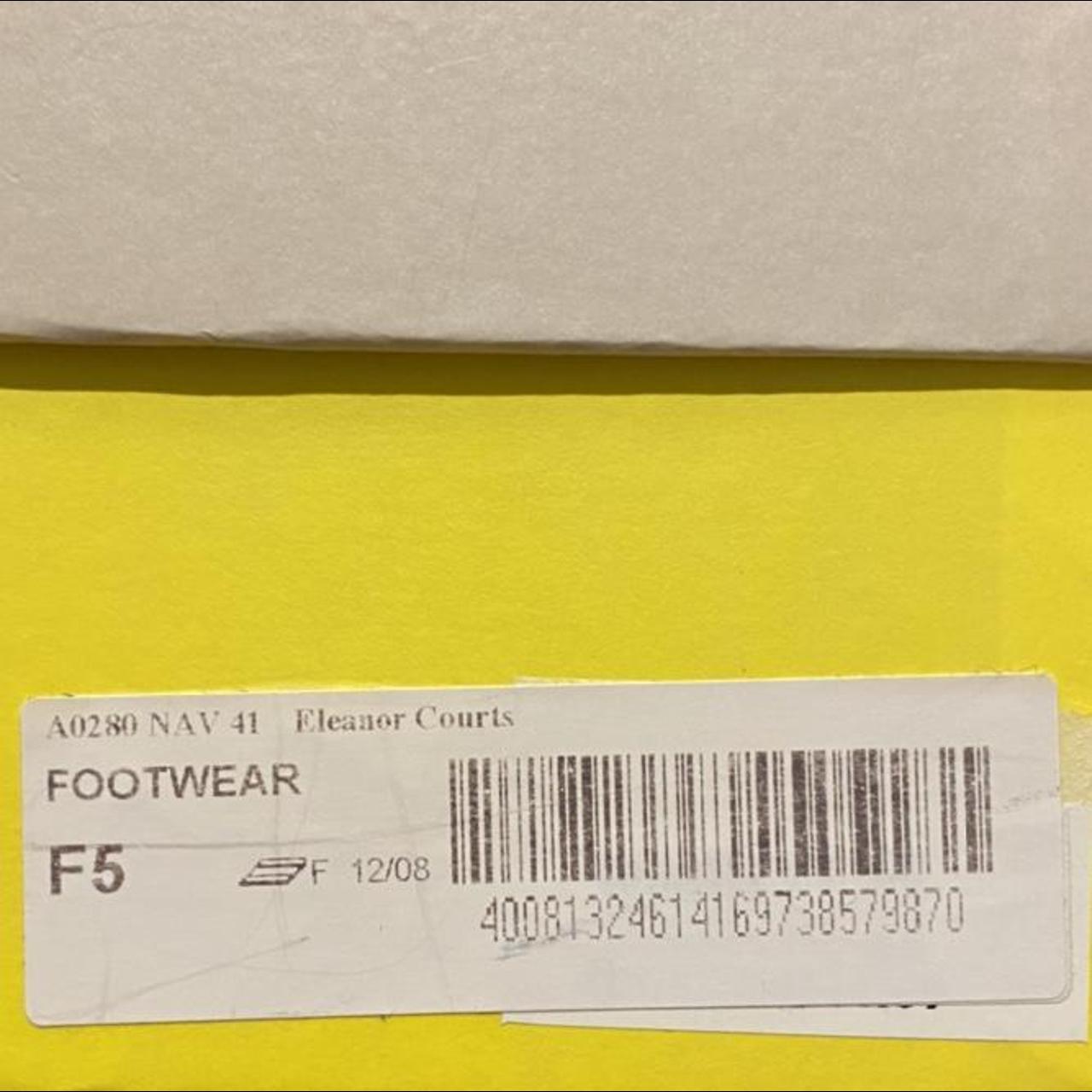 Women's Navy and Blue Courts | Depop