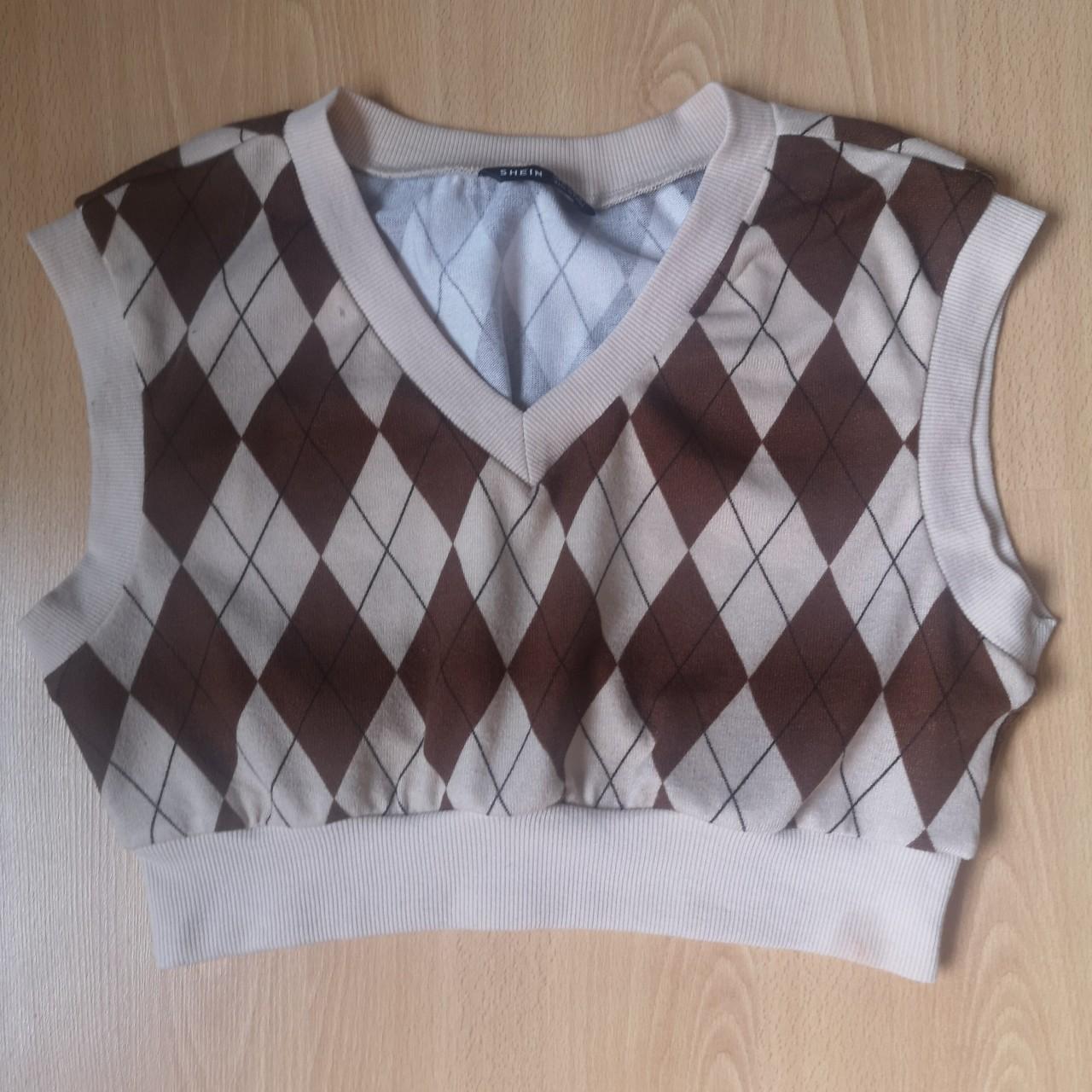 Preppy two piece🤓 crop top skirt. #tarten... - Depop