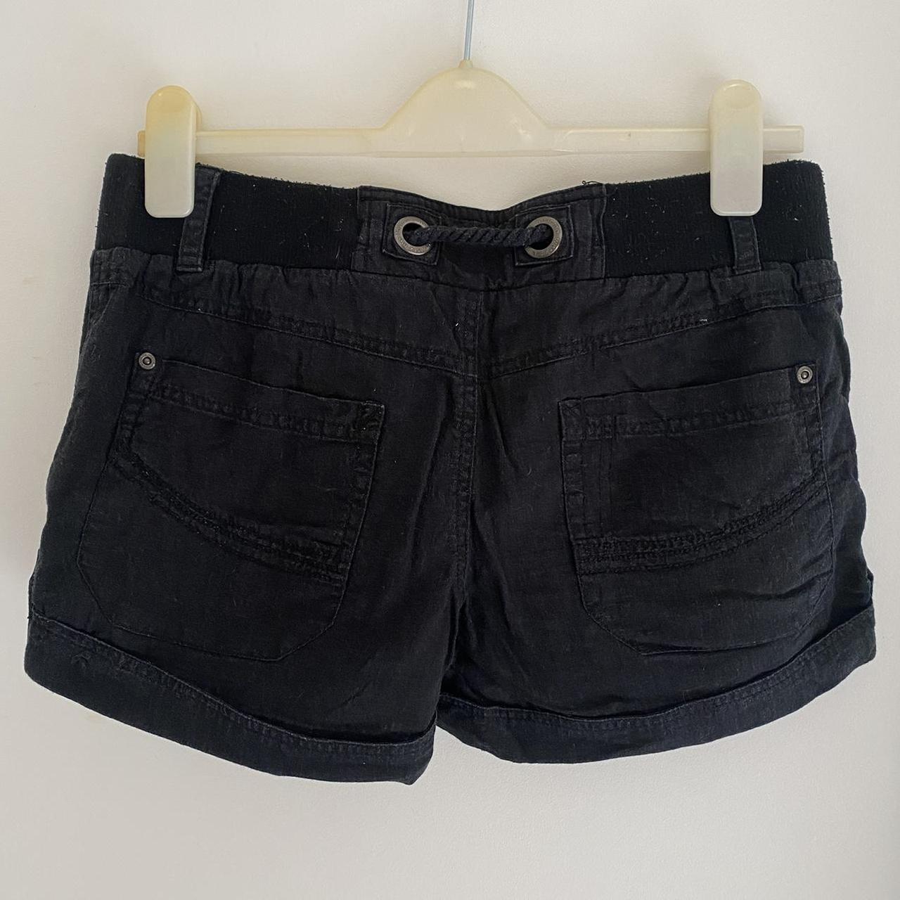New Look Women's Black Shorts | Depop