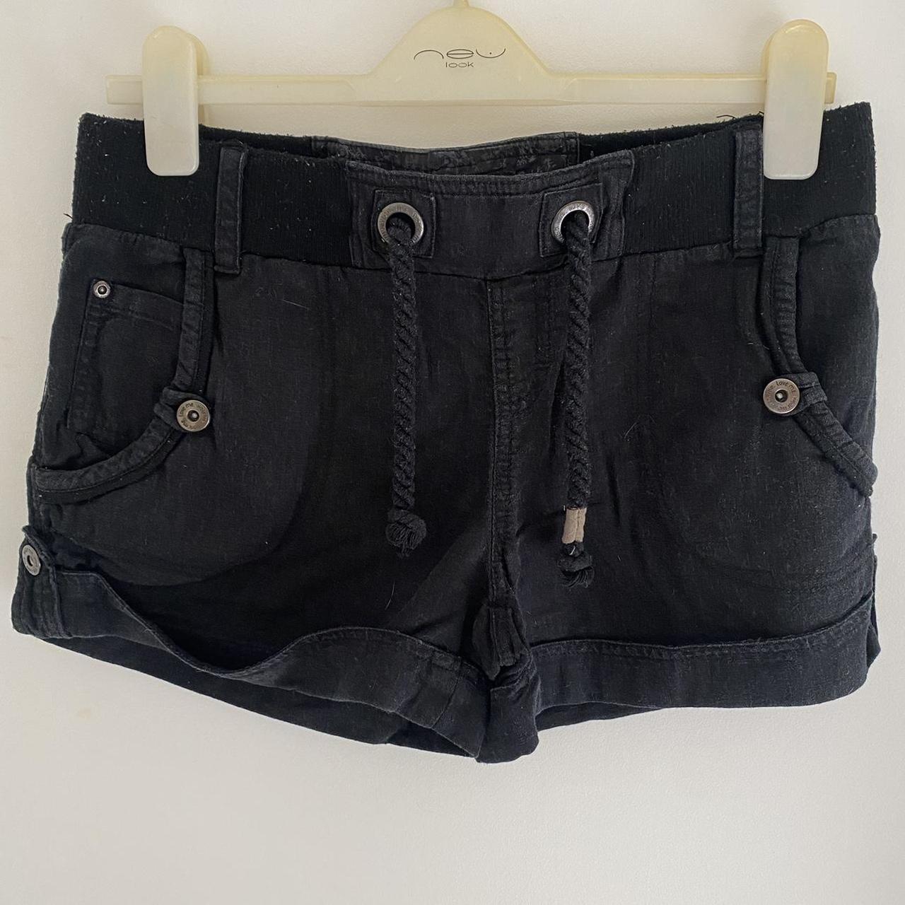 New Look Women's Black Shorts | Depop