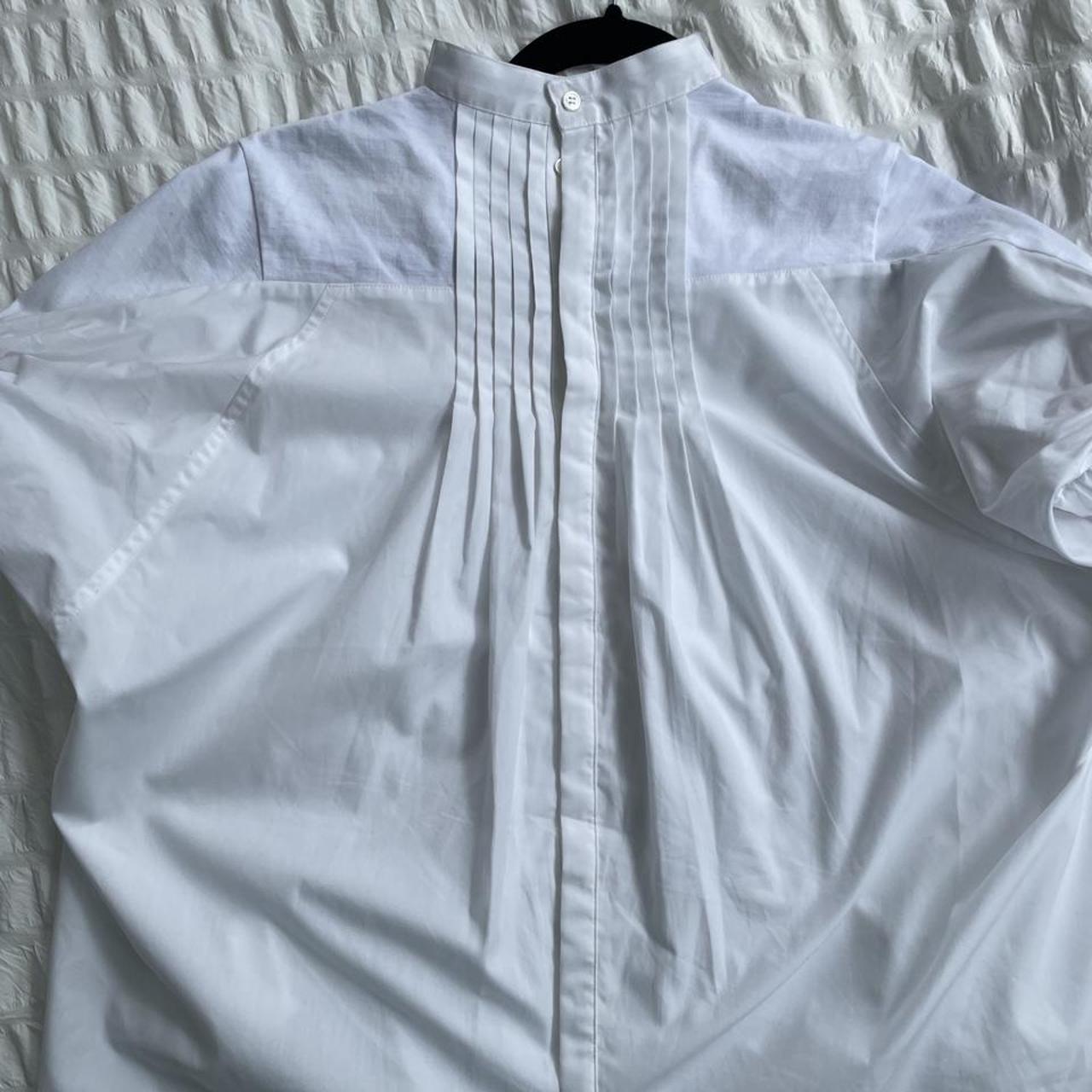 Gorgeous Sacai White flaired shirt with blouse... - Depop