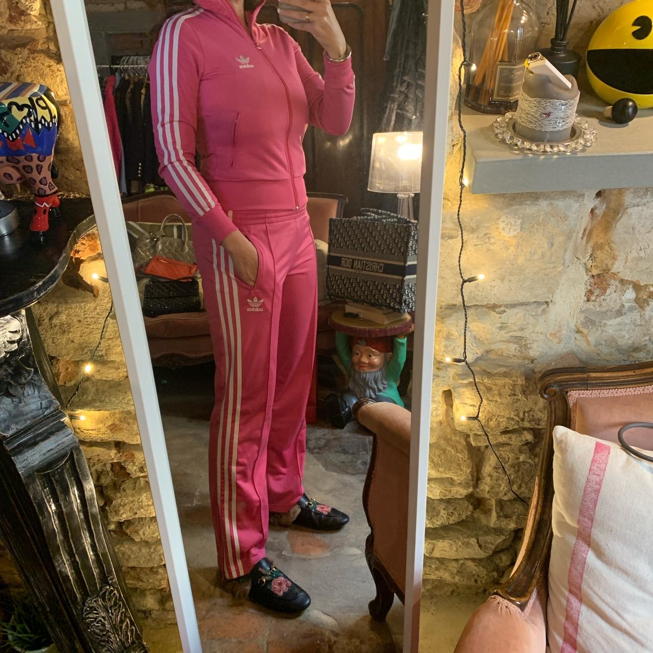 🌸🌸🌸🌸 ADIDAS ORIGINAL 🎀🎀🎀🎀 Meravigliosa tuta rosa... - Depop