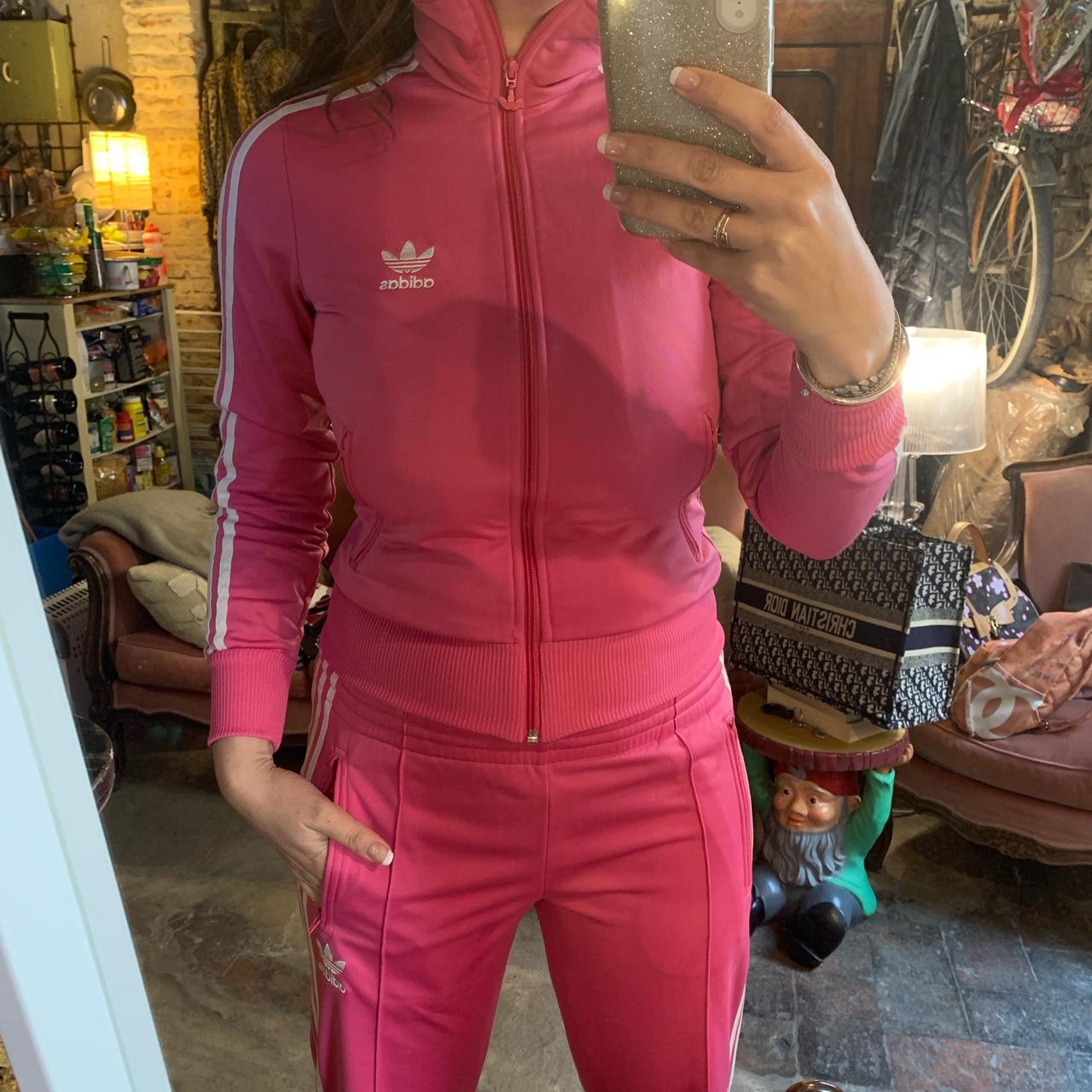 🌸🌸🌸🌸 ADIDAS ORIGINAL 🎀🎀🎀🎀 Meravigliosa tuta rosa... - Depop
