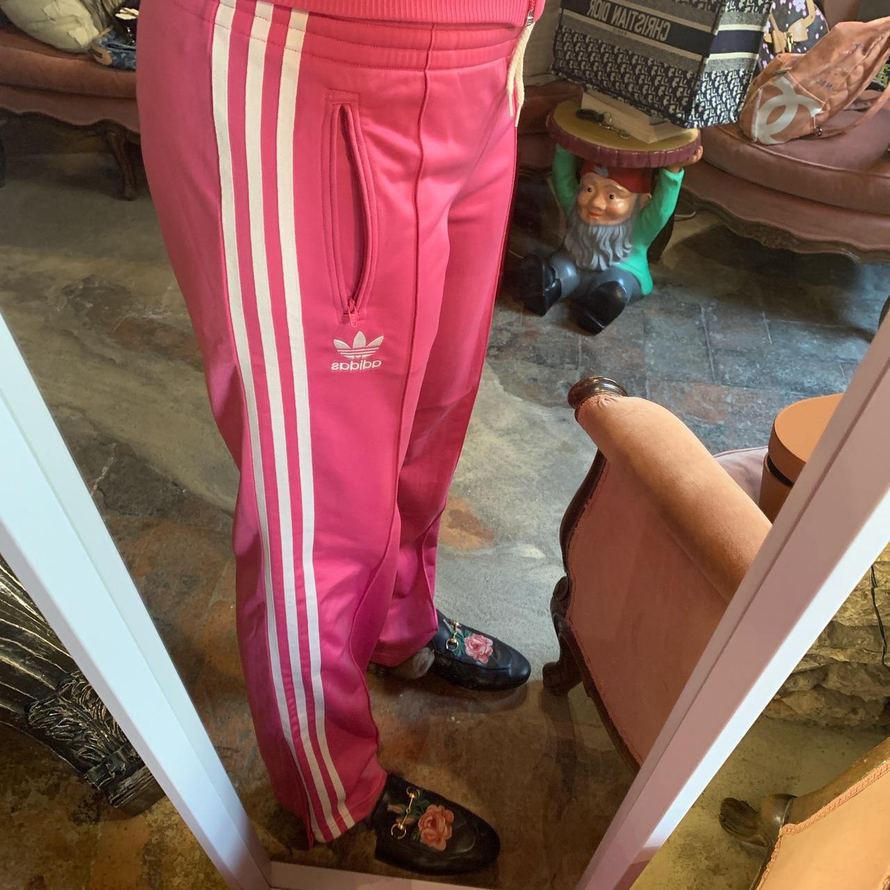 🌸🌸🌸🌸 ADIDAS ORIGINAL 🎀🎀🎀🎀 Meravigliosa tuta rosa... - Depop