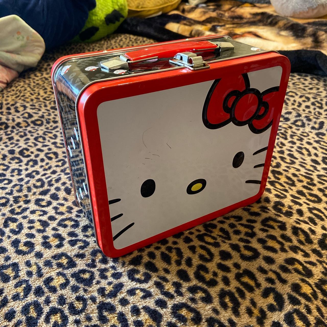 thrifted hello kitty lunch box #hellokitty #y2k #cute - Depop