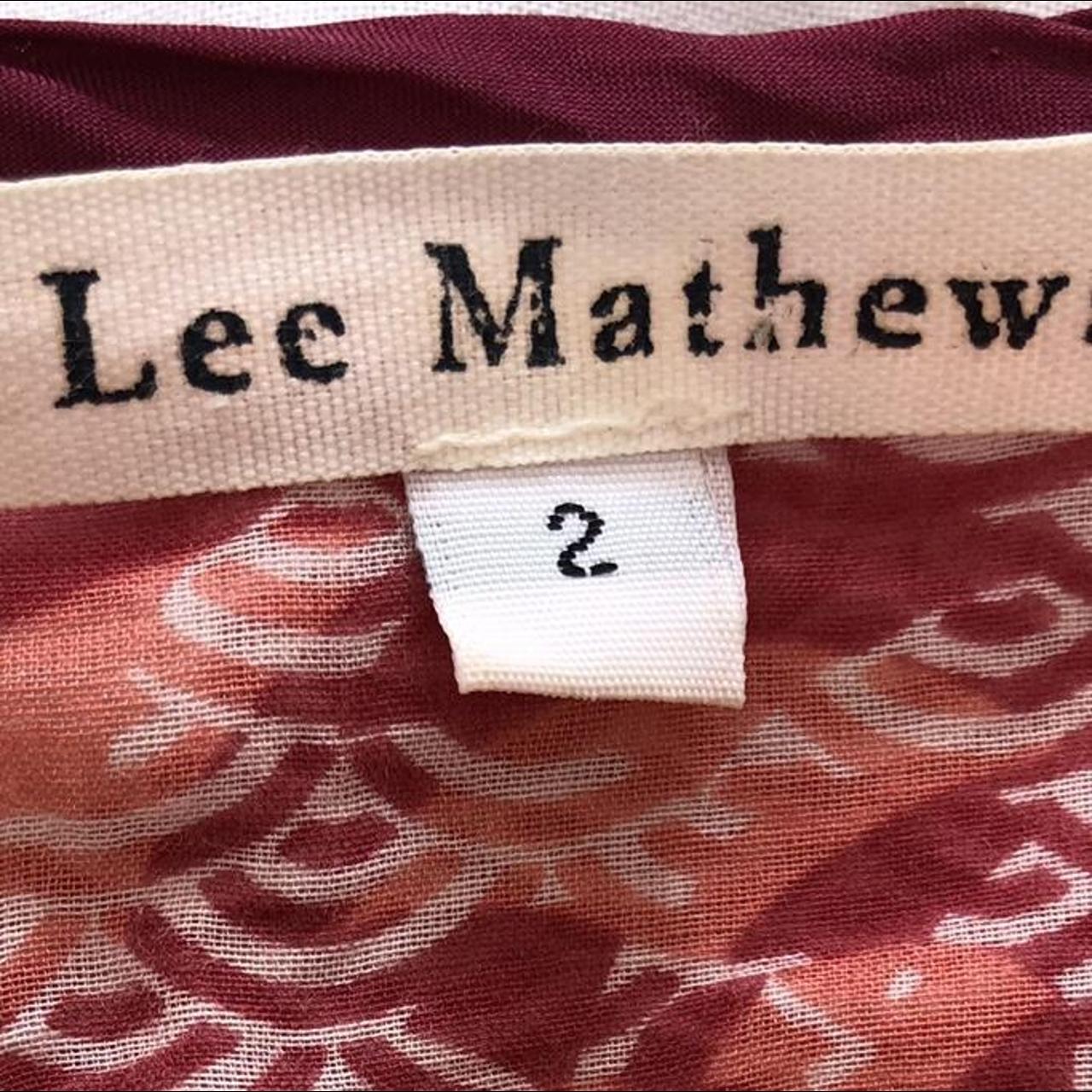Lee Mathews silk and cotton singlet top size 2... - Depop