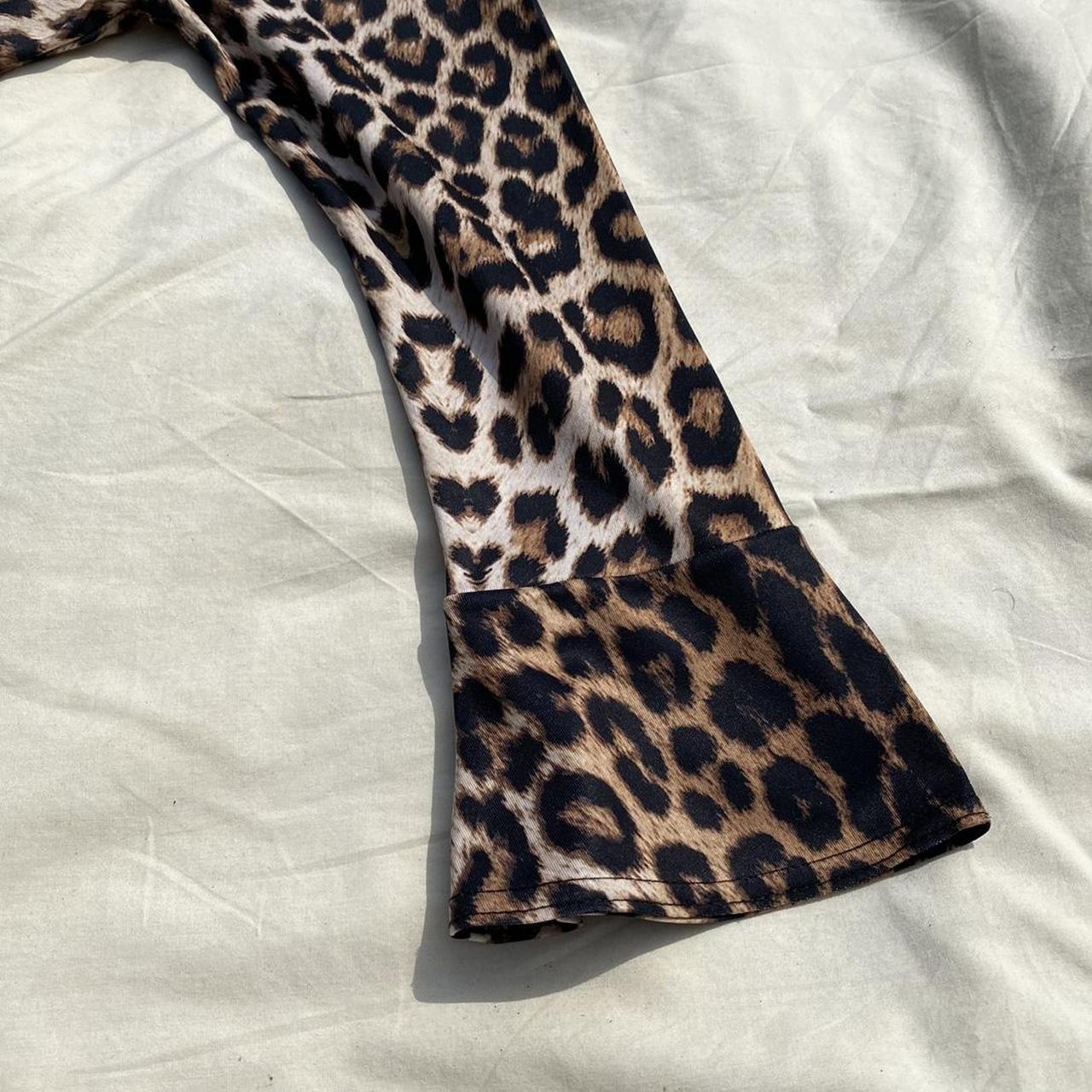 VIP Leopard print top Fluted 3/4 length... - Depop