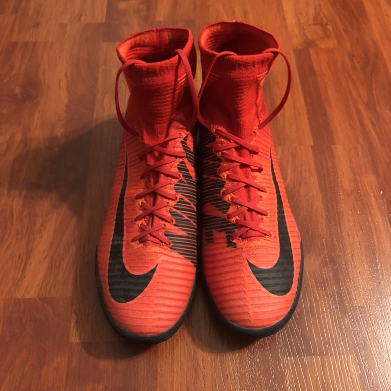Nike Men's Red Footwear | Depop