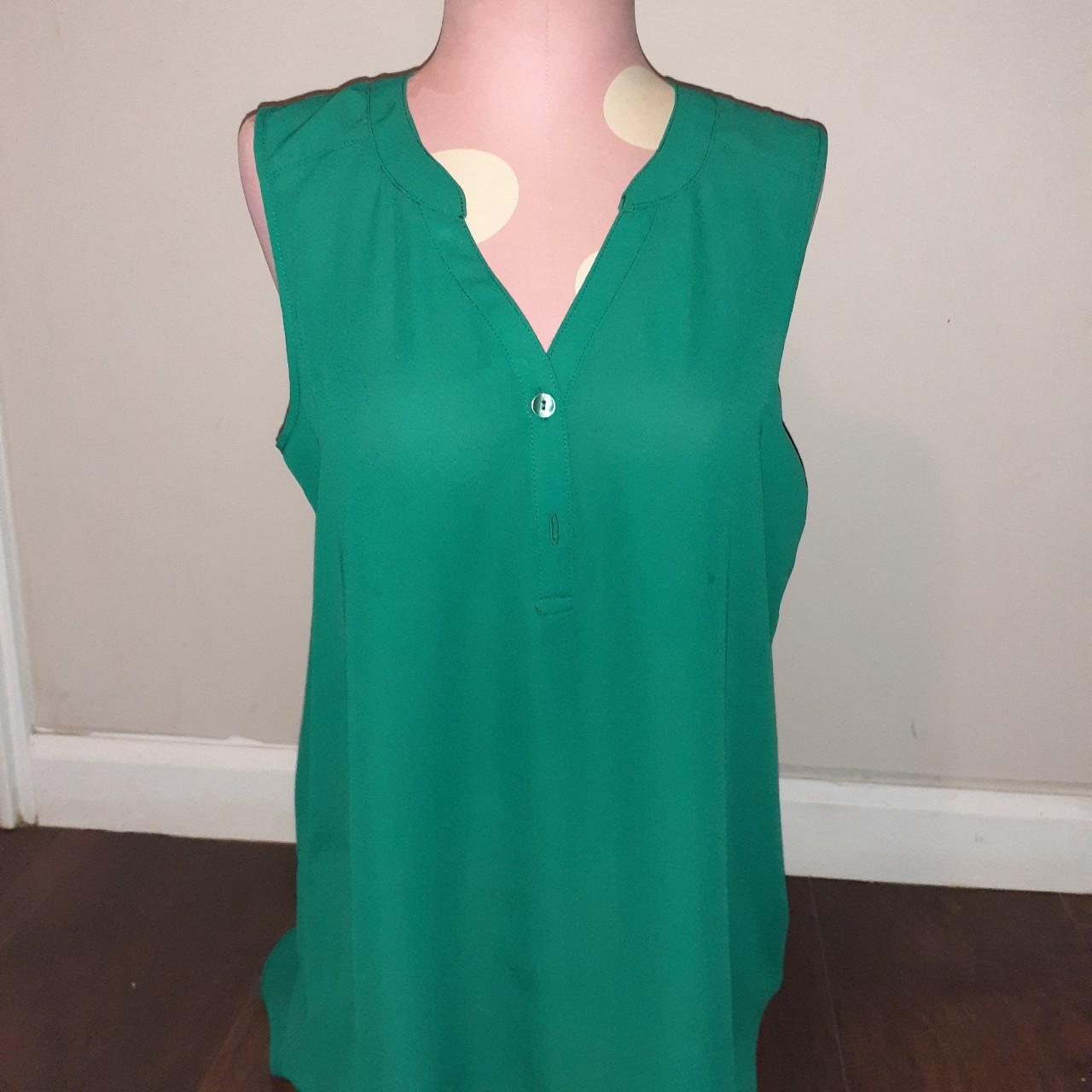 IZ Byer Women's Blouse | Depop