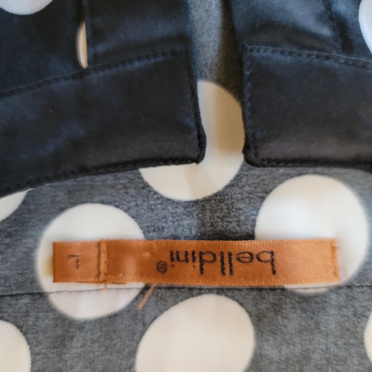 Belldini Large Faint pen tip sized mark 4oz Chest... - Depop