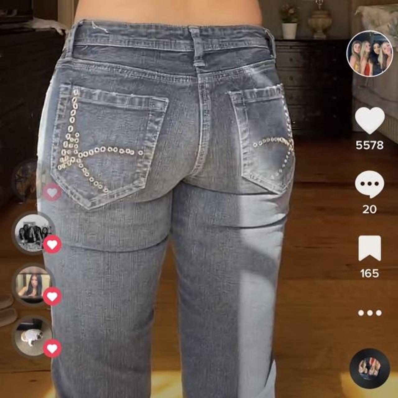 Low rise 2000s jeans Super cute detailing on back... - Depop