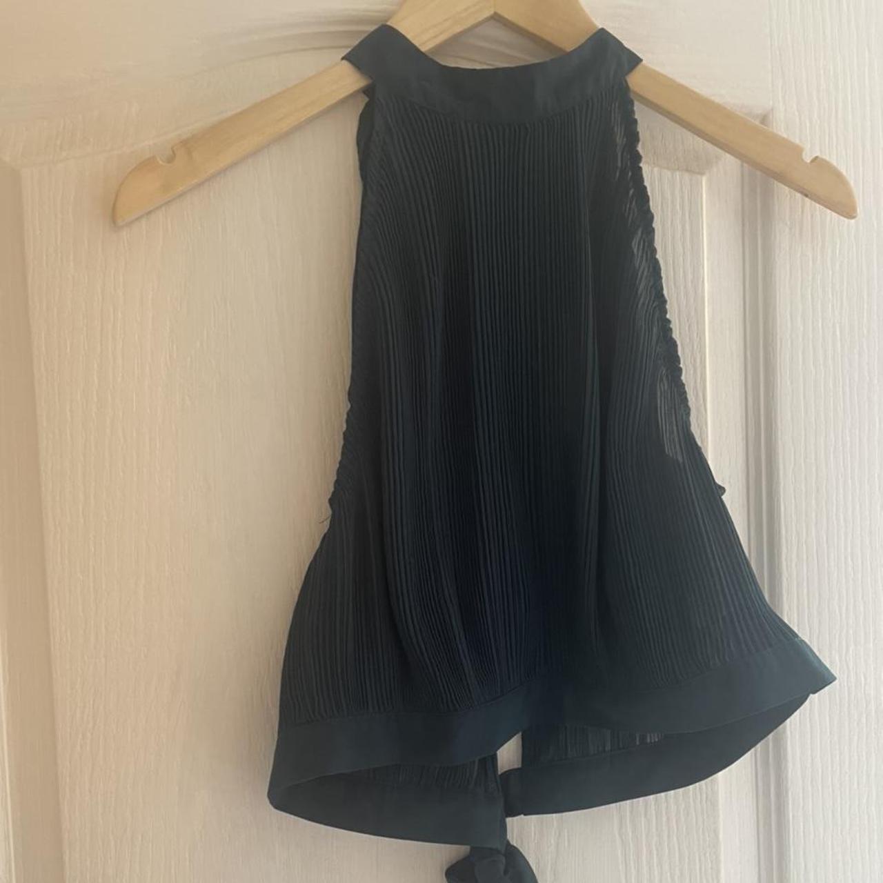 Brand new miss guided green going out top with open... - Depop