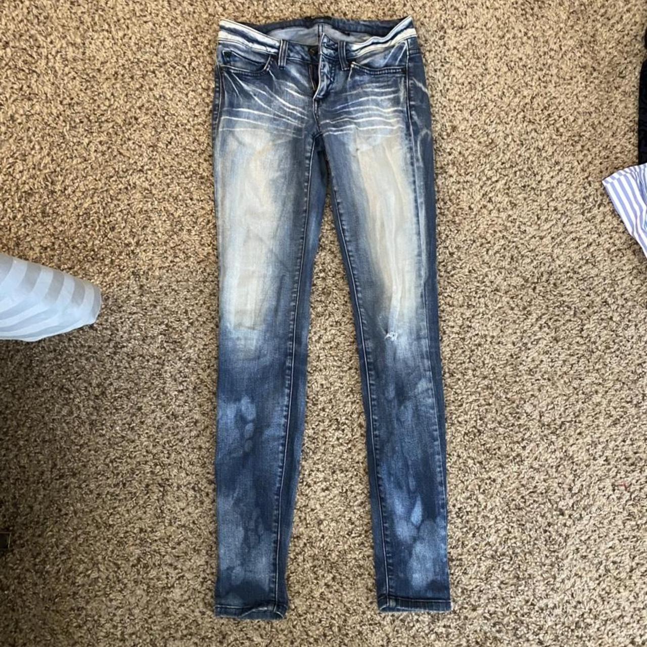 Super cute low waisted Bebe skinny jeans! Super cute... - Depop