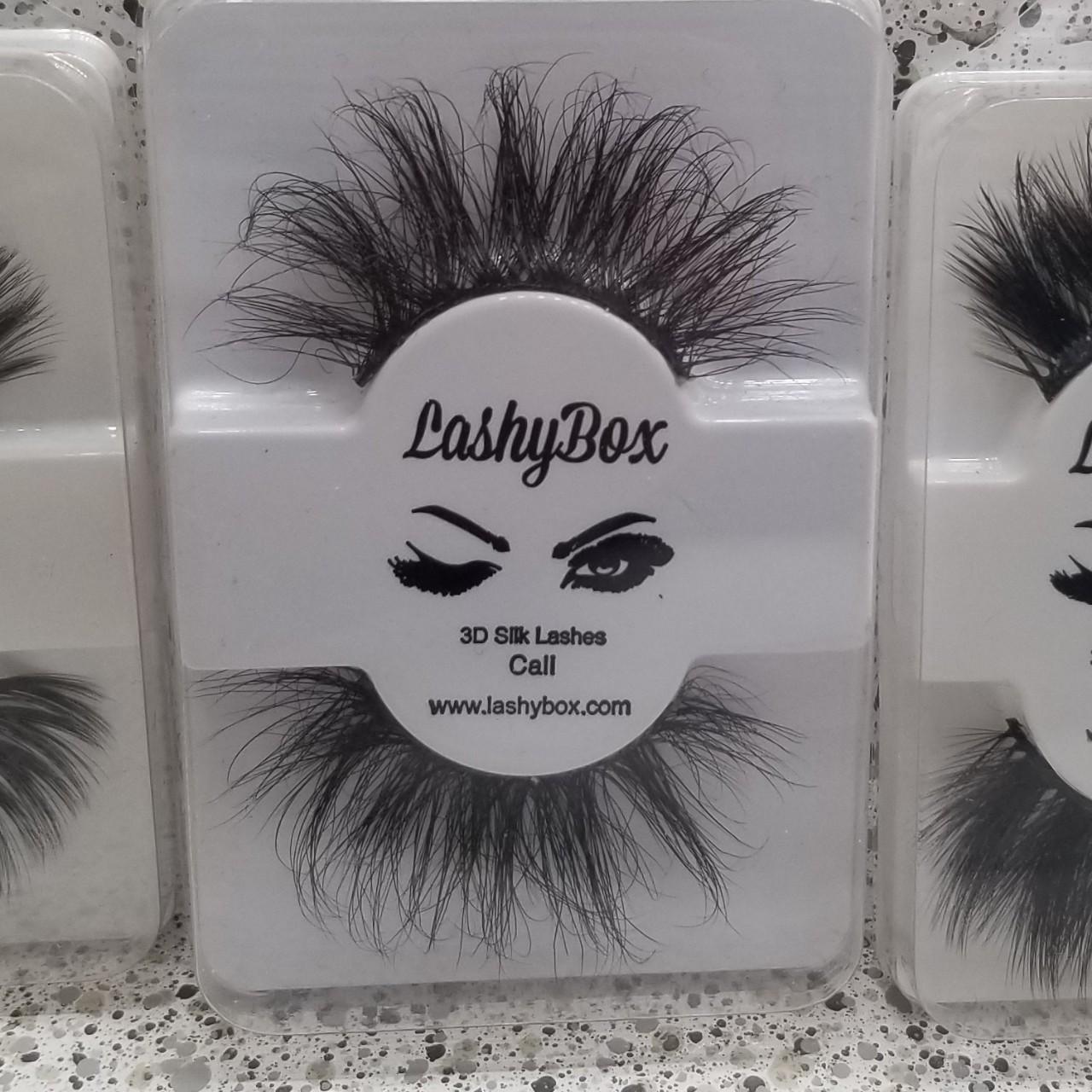 LASHYBOX BRAND LASH BUNDLE Brand new, just not my... - Depop