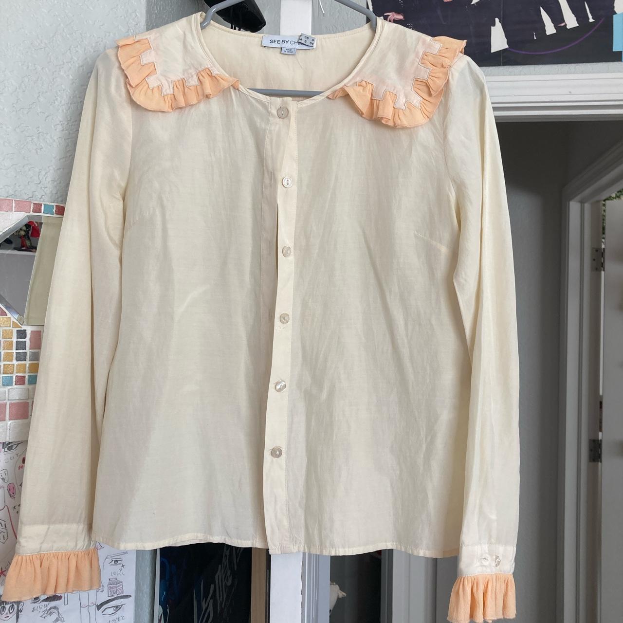 Cute Chloe button up blouse. It has a little tiny... - Depop
