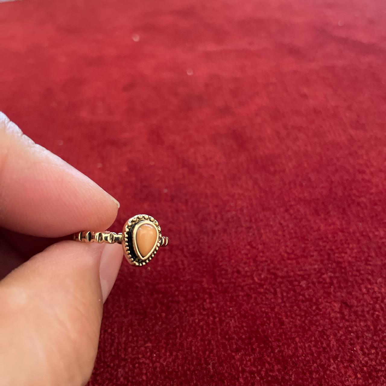 Pretty tan gemstone gold tone ladies ring size 6.... - Depop