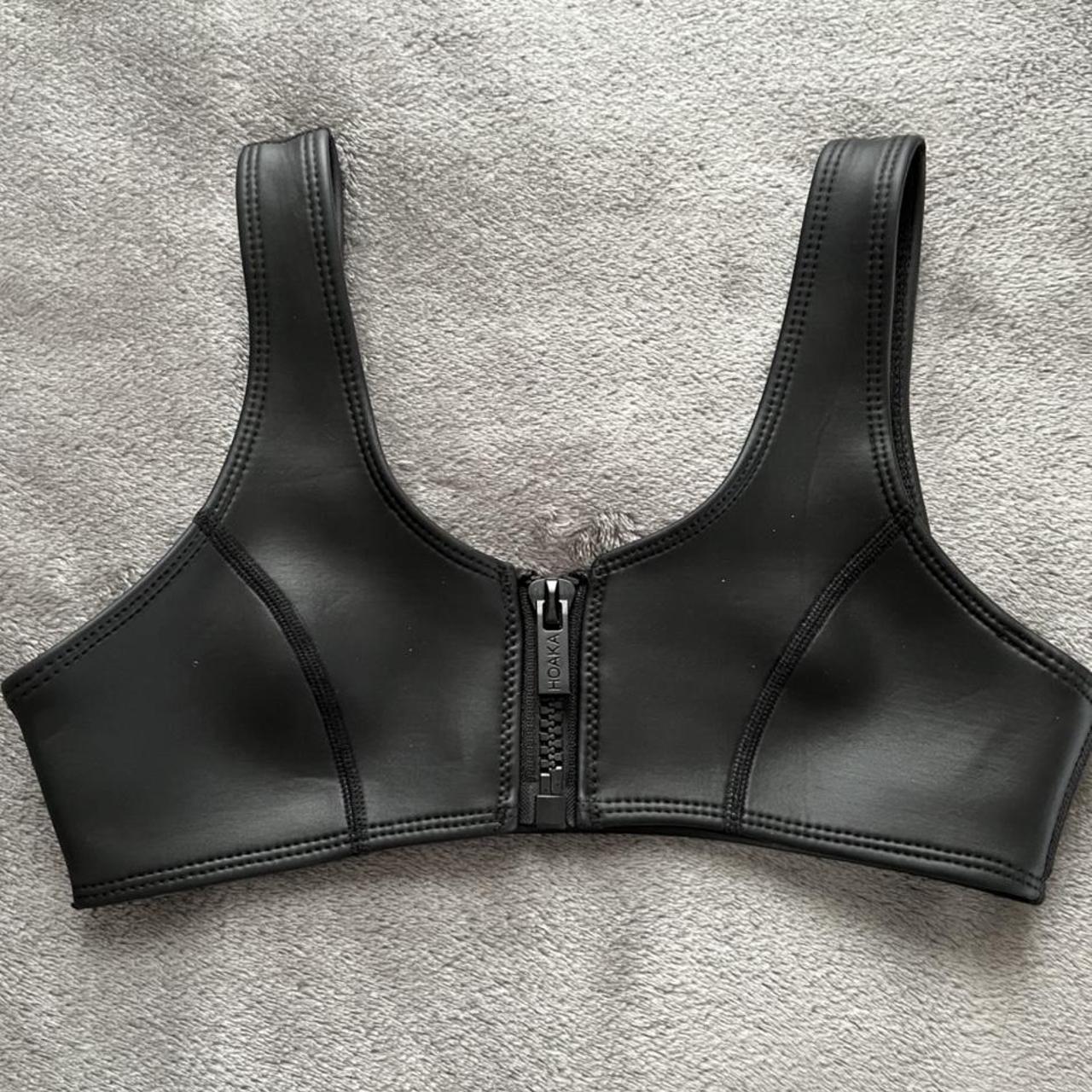 women’s Hoaka bikini top size xs. high quality... - Depop