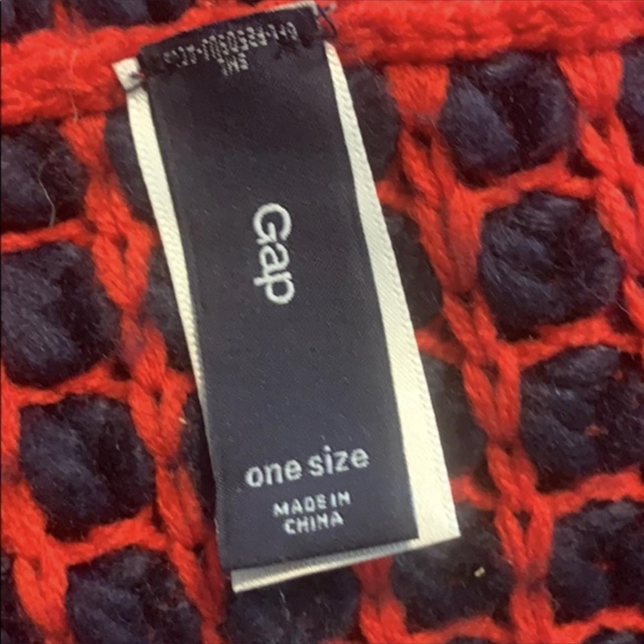 Gap Red and Blue Infinity Scarf 100% Arcylic RN 54023 - Depop