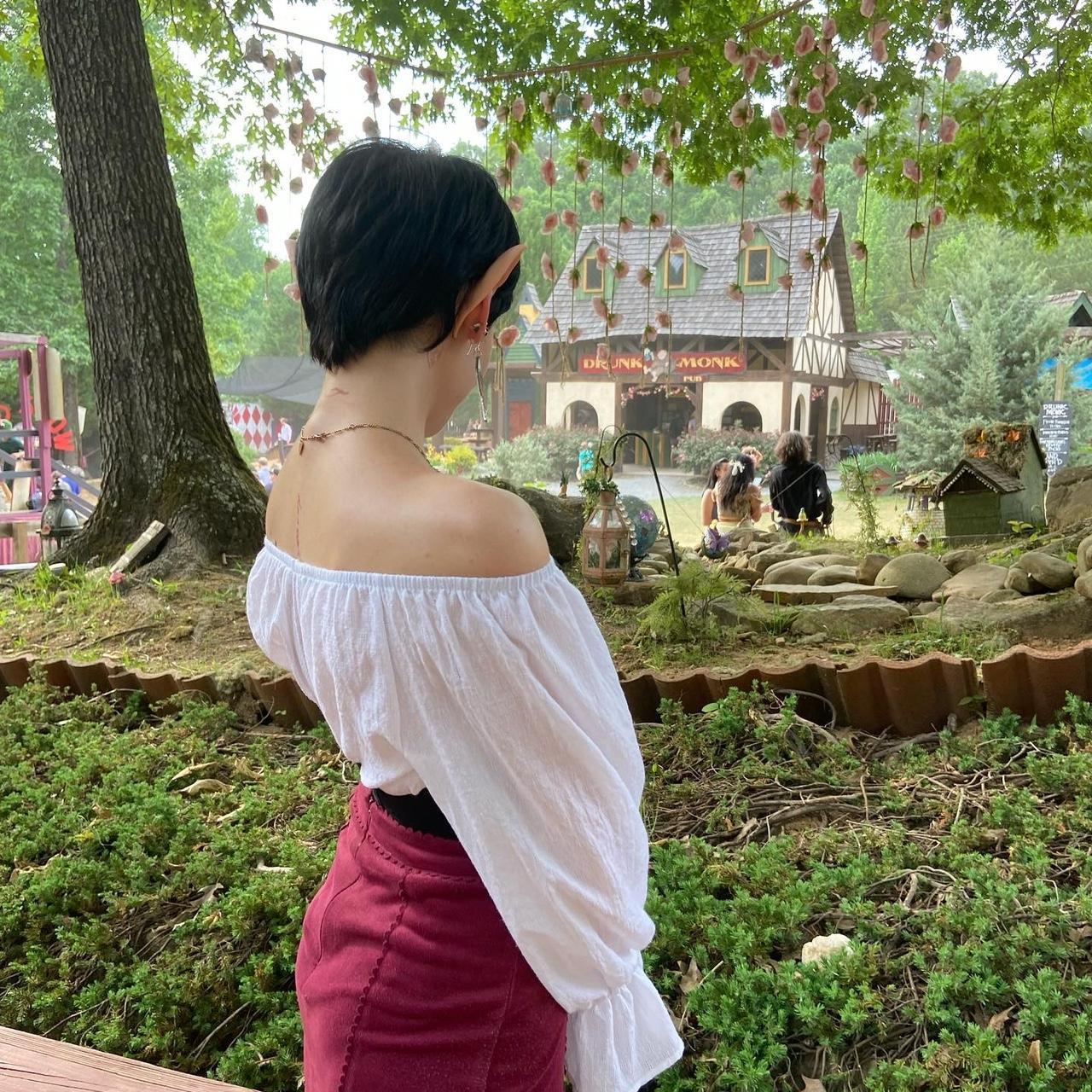 MEET THE SELLER: Hello! My name is Kaley Grace. I’m... | Depop