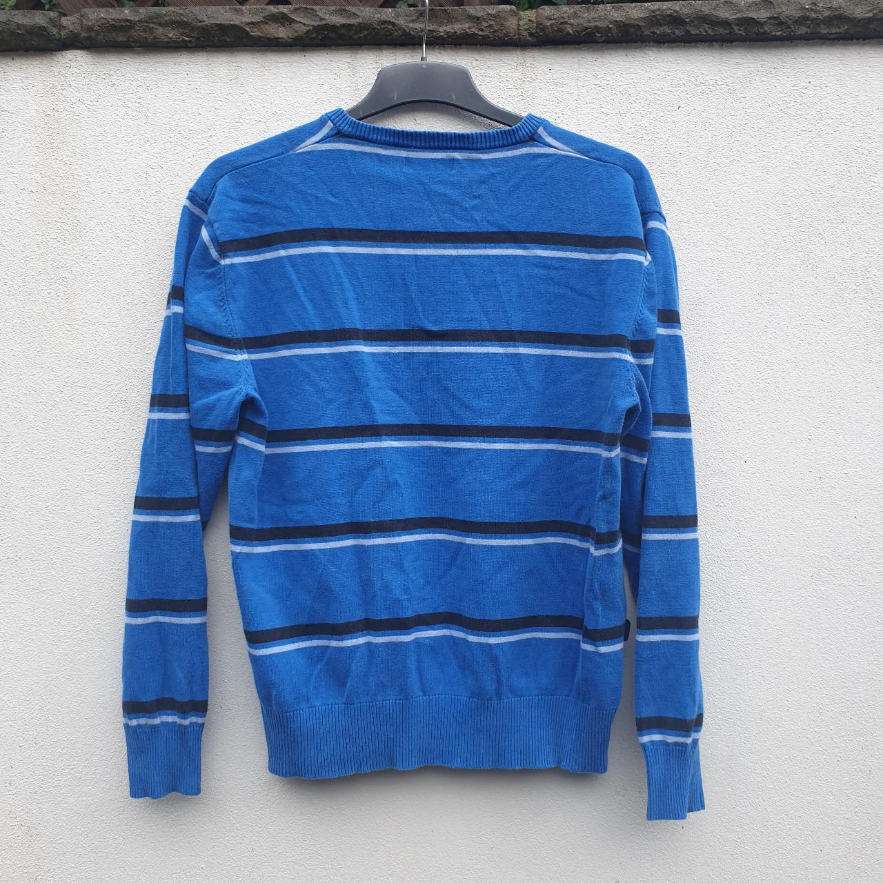 Kickers jumper Label size is 2XL but fits a medium... - Depop
