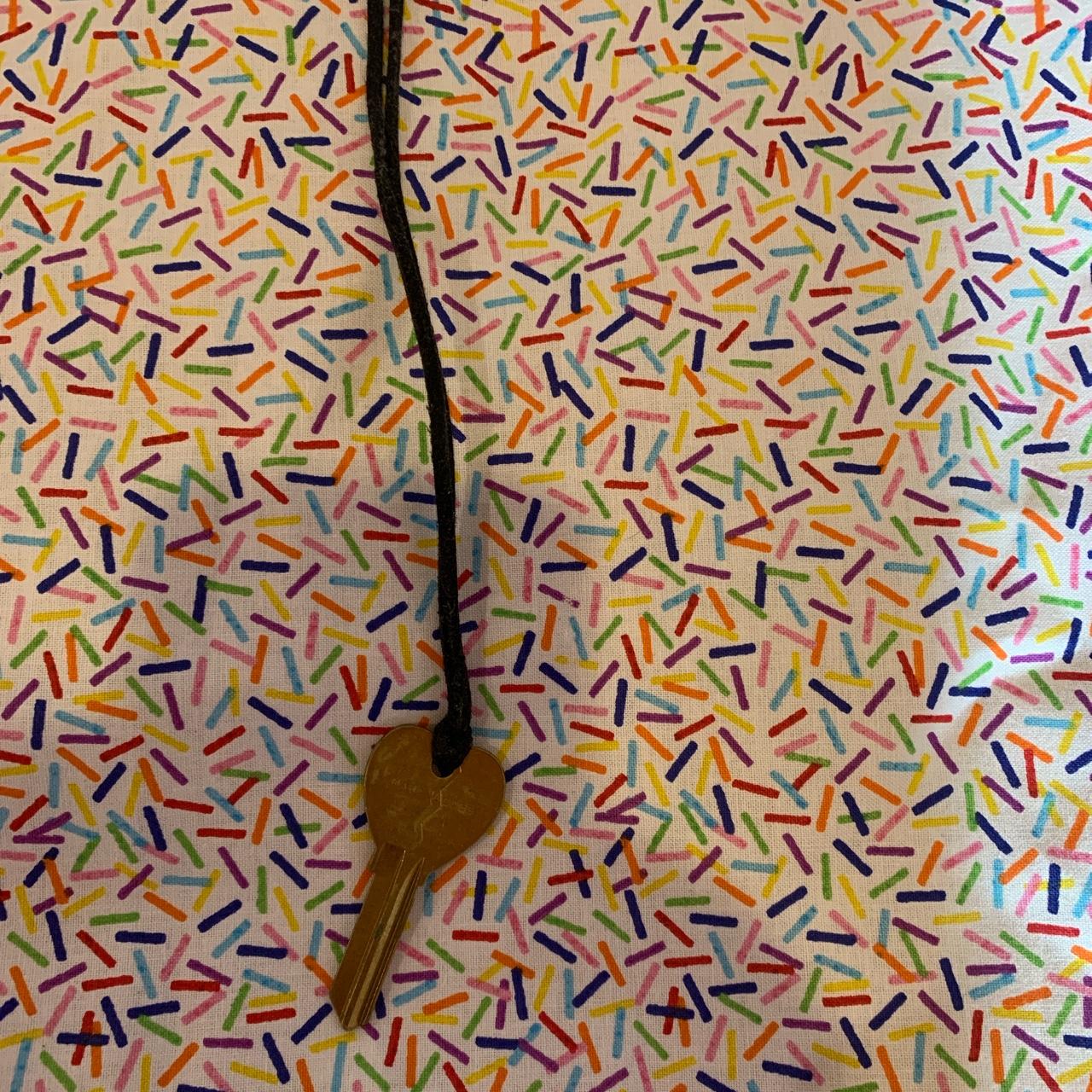 This elegant yet understated Marc Jacobs key... - Depop