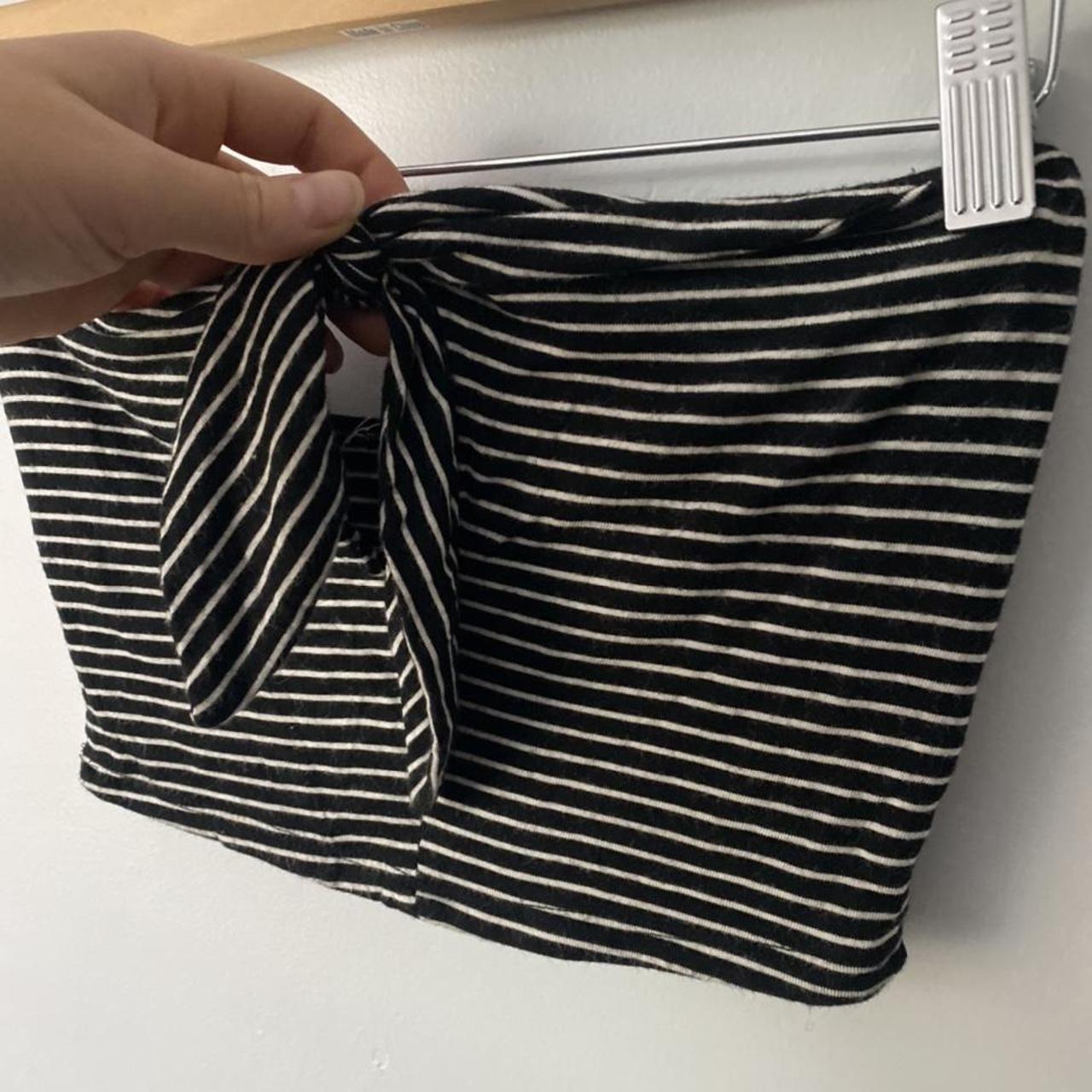 Keyhole detail striped tube top. Tie front. So cute on. - Depop