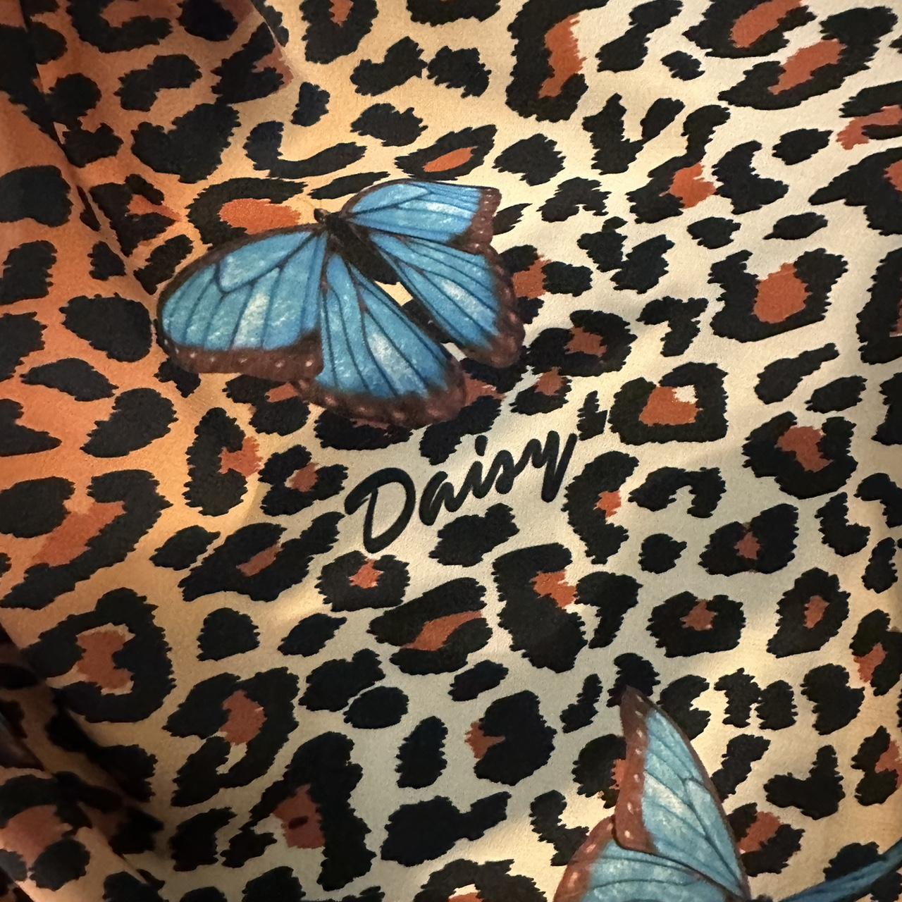 Daisy Daisy Tv - Daisy Limited - cheetah & butterfly... - Depop