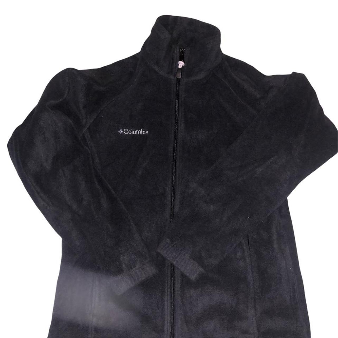 Columbia zip up fleece Size womens small In great... - Depop
