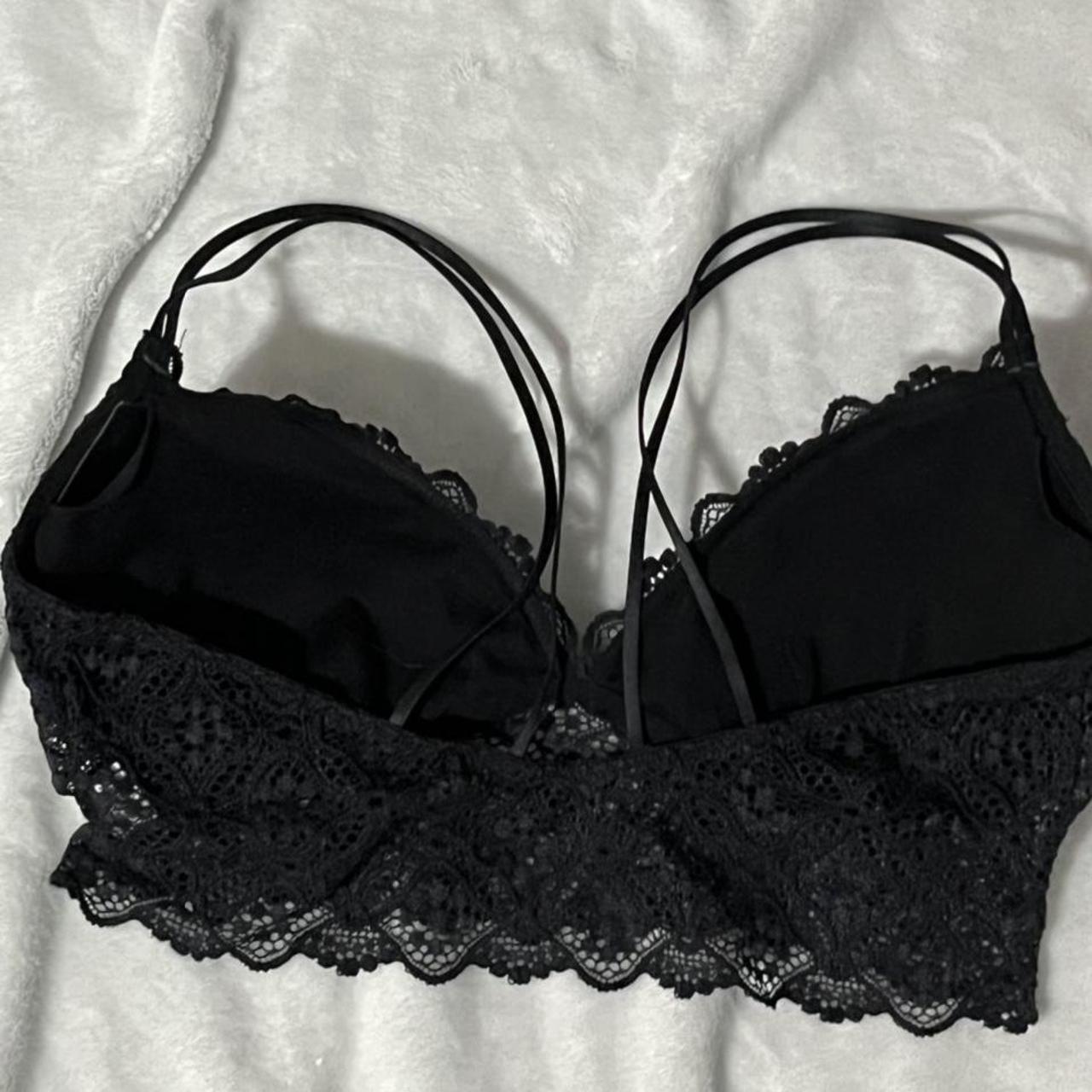 Padded Lace bralette (auden) - Depop