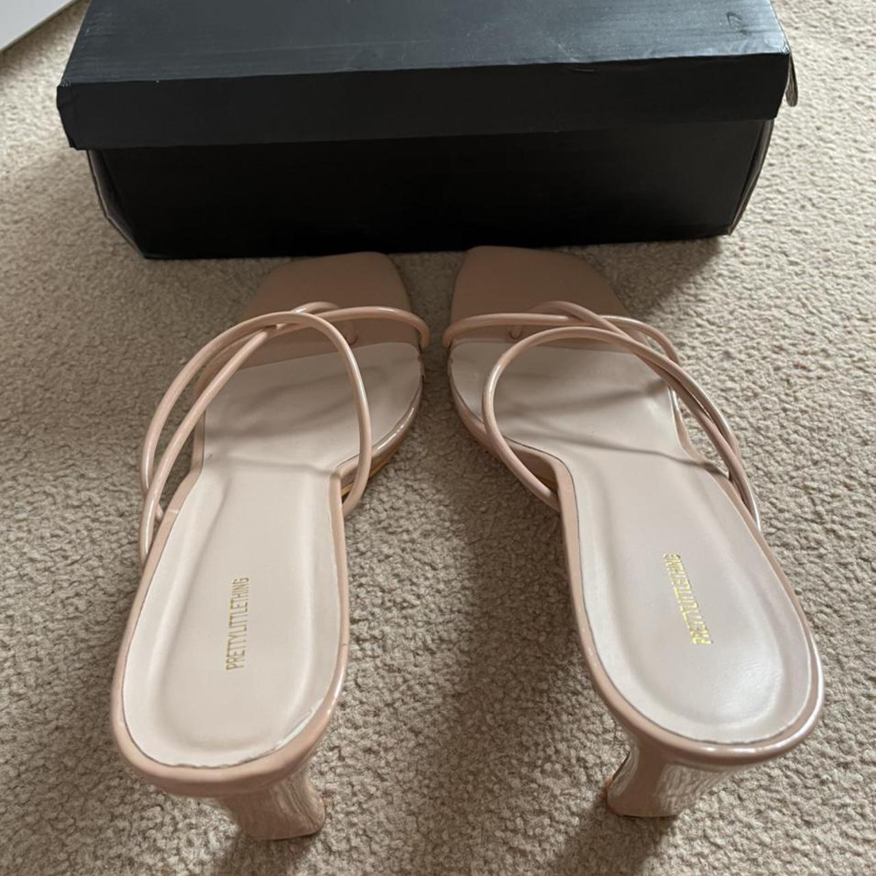 PrettyLittleThing Women's Courts | Depop