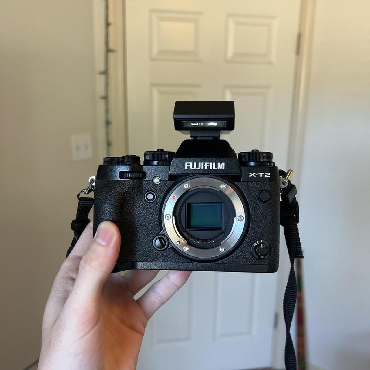 Fujifilm xt-2 [MINT CONDITION] Comes with Charger,... - Depop