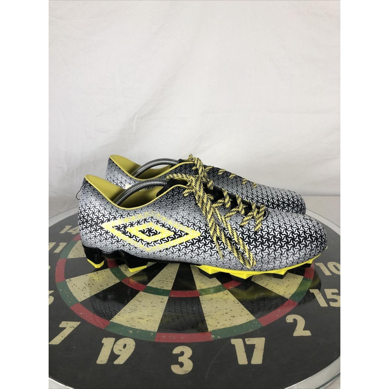 Umbro Men's Black Footwear | Depop