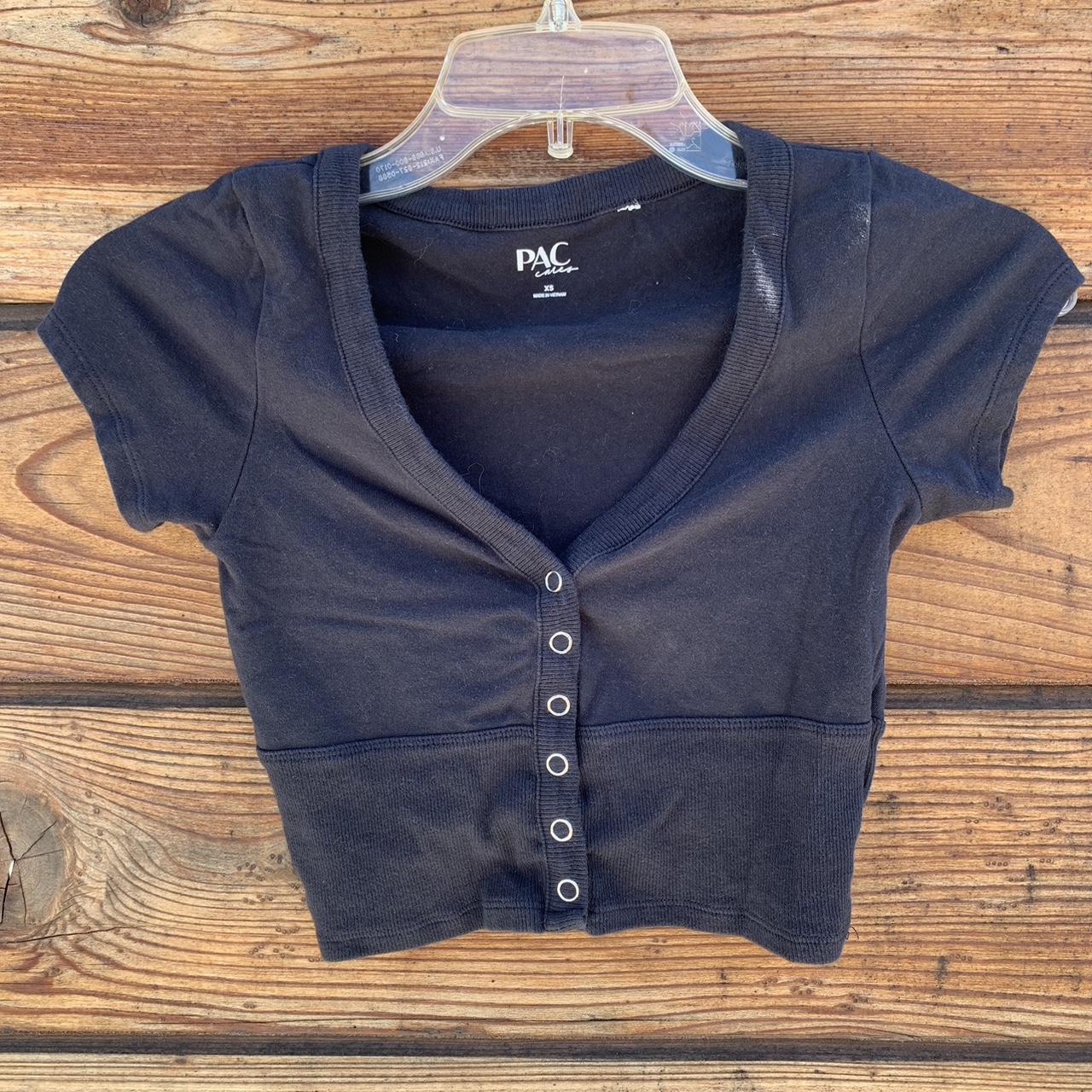 Pacsun womens crop top. Super cute functioning... - Depop