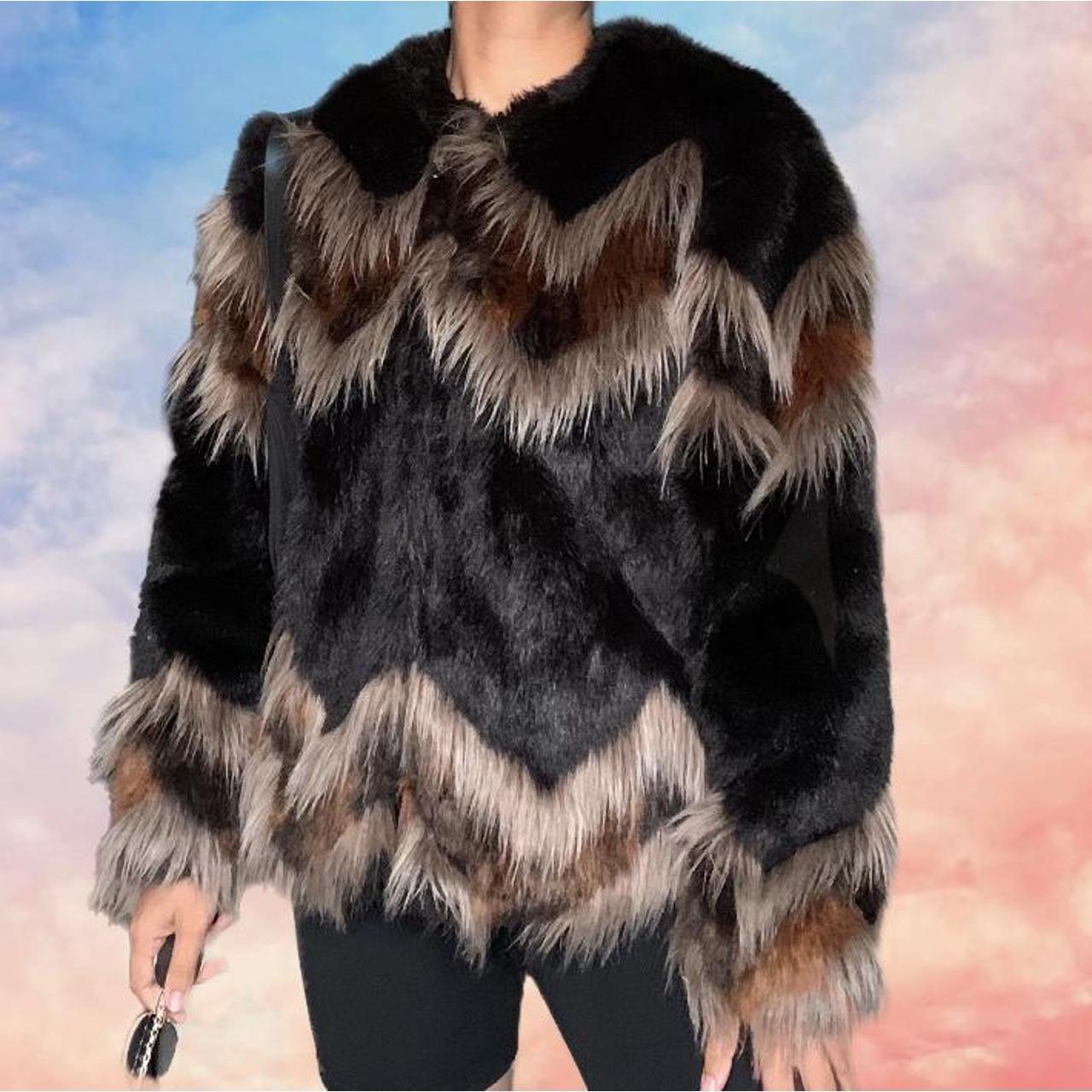 Fluffy faux fur jacket 🍂 fluffy soft furry zig zag... - Depop