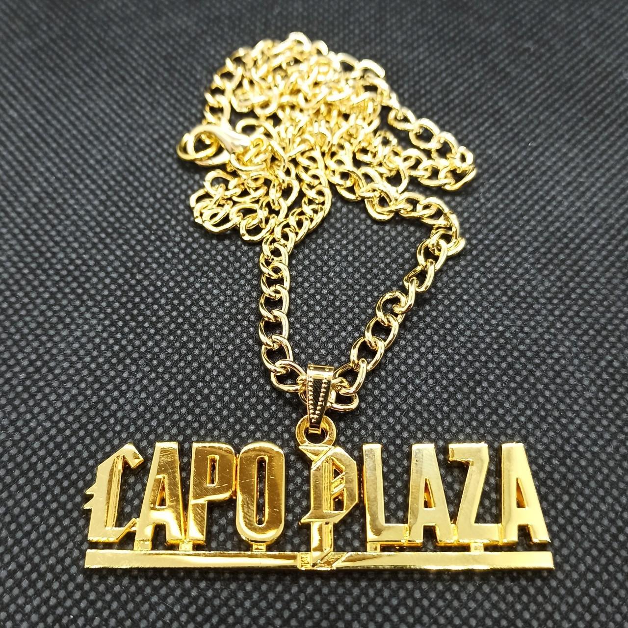 Collana CAPO PLAZA Allenamento Pookie trap rap... - Depop