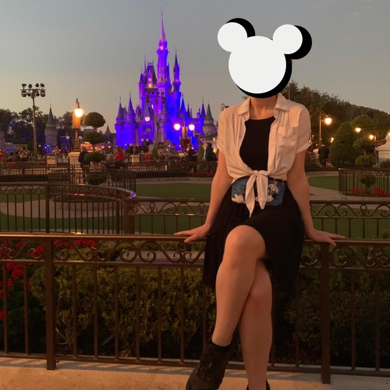 🧁 cropped, pastel button-up shirt with tie front 🧁... - Depop