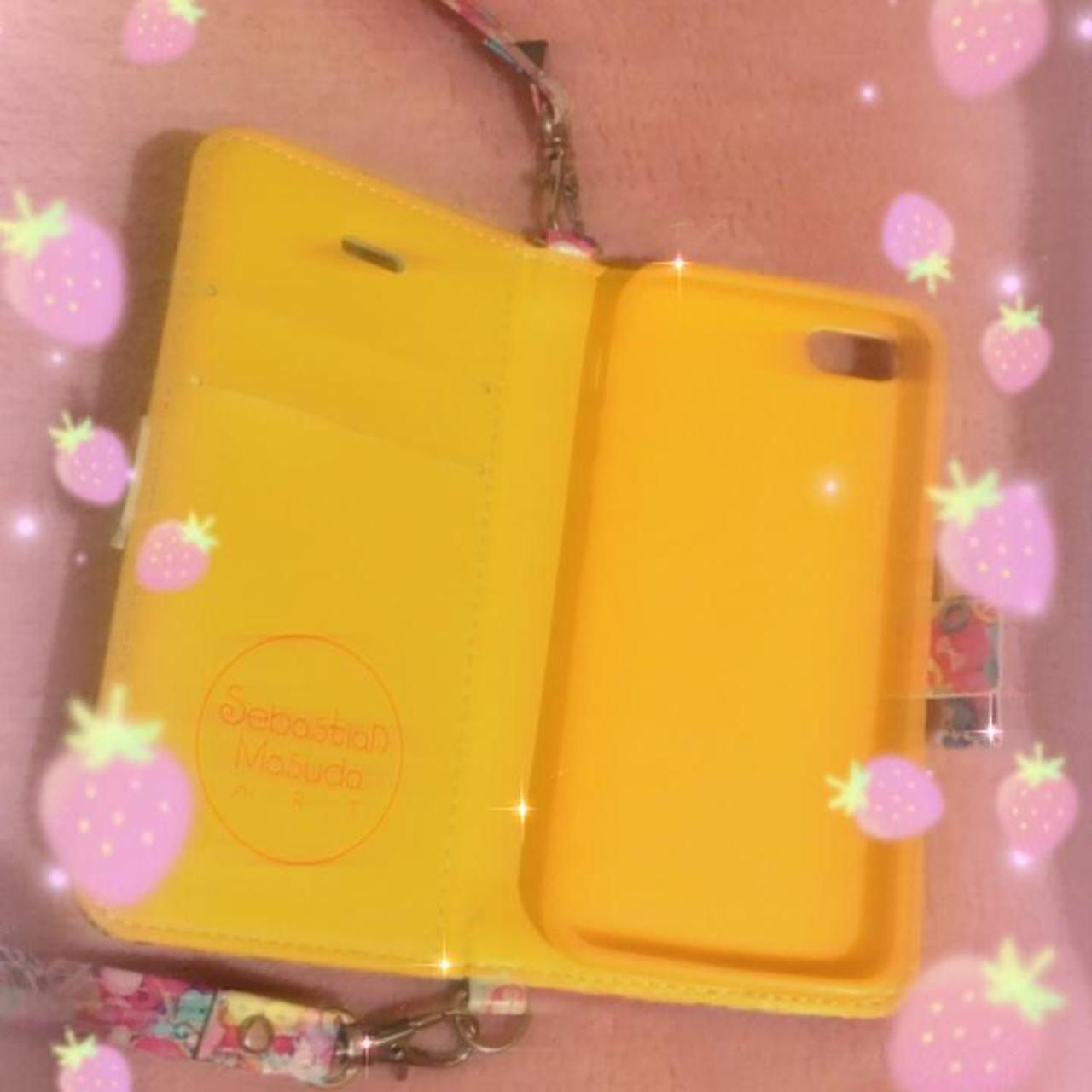 6% doki doki small phone case. having to sell... - Depop