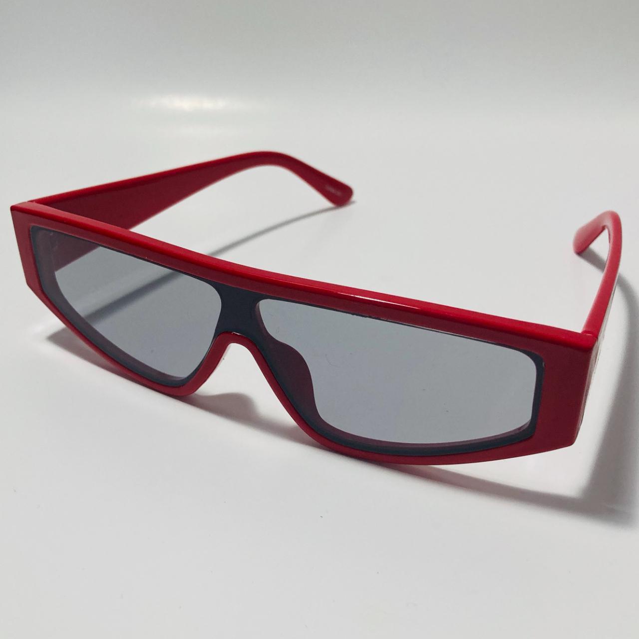 Women's Black and Red Sunglasses | Depop