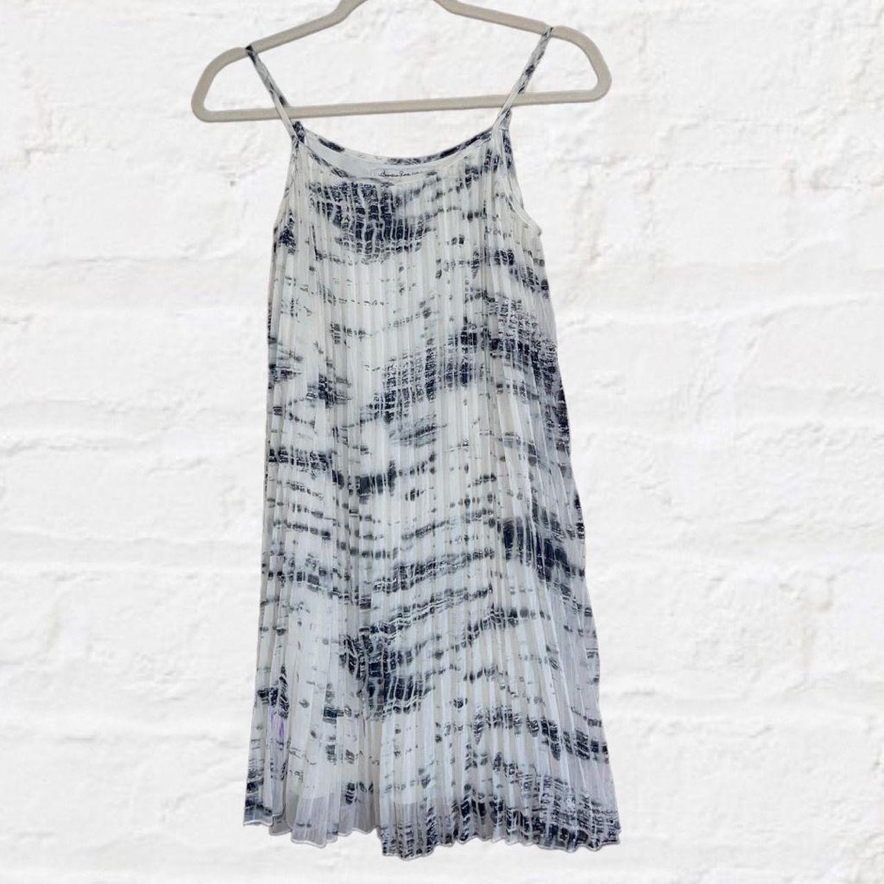 American Rag Cie Entry Trapeze Dress Size... - Depop