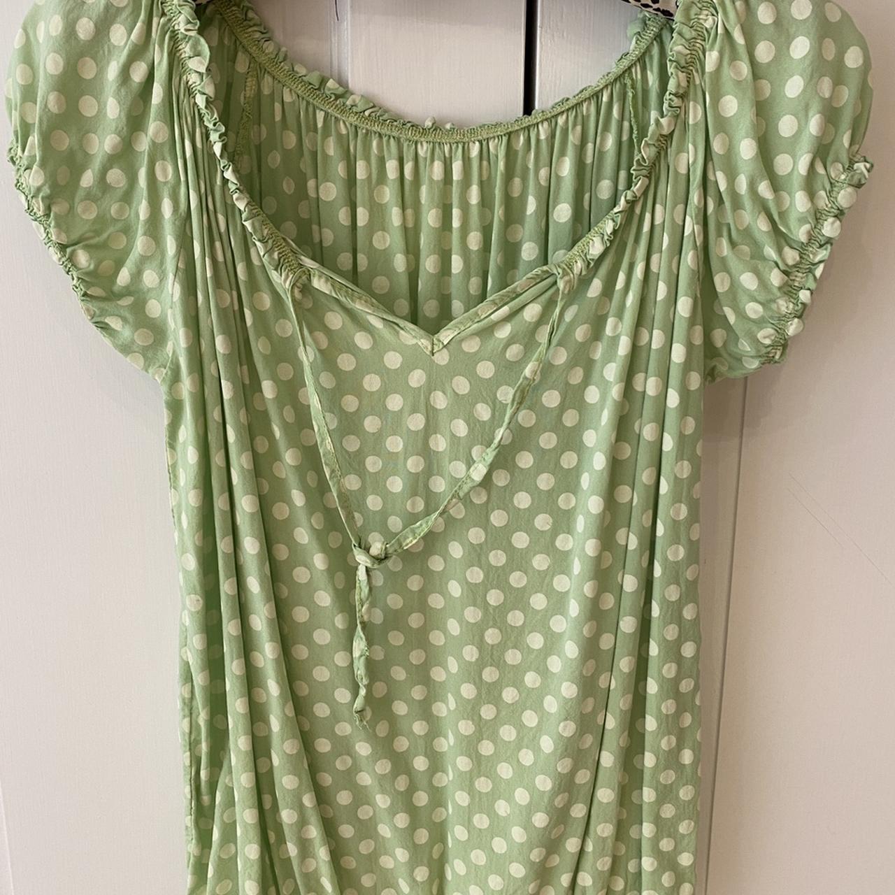 Chic boho top. Fabulous fabric. Can be worn off the... - Depop