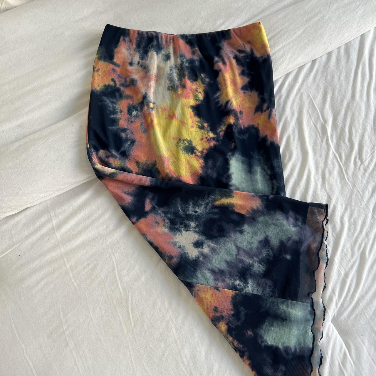 Tye dye midi skirt never worn size small best for xs/s - Depop