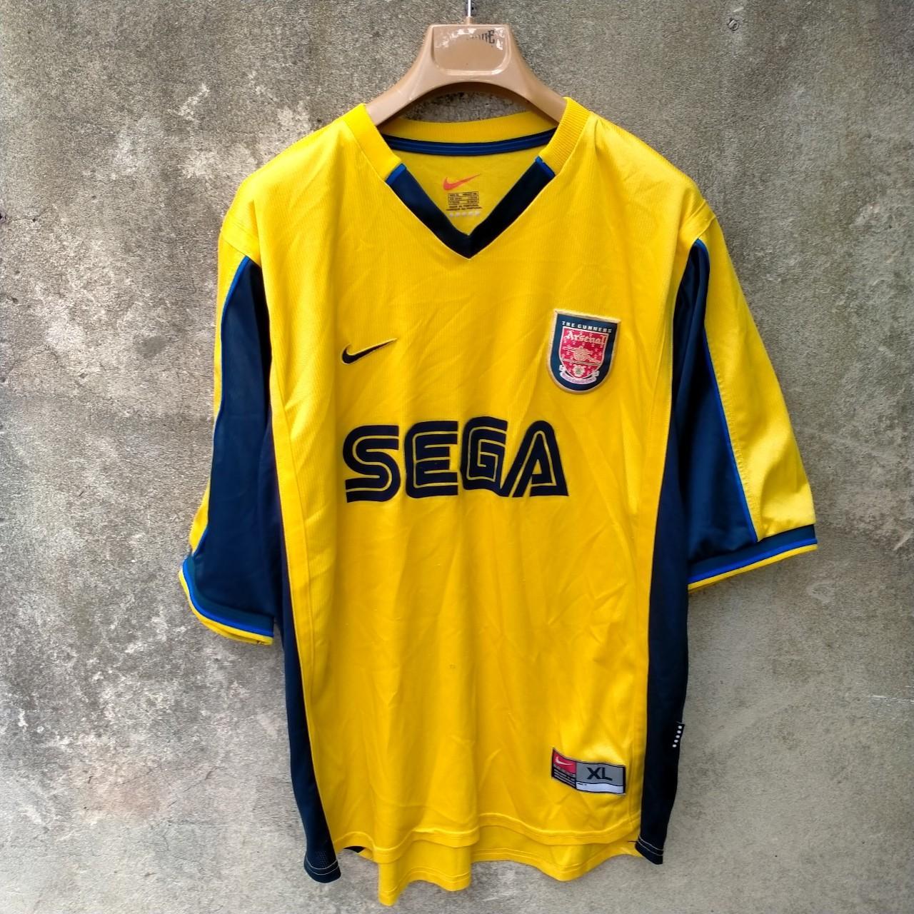 Arsenal 1999-2001 away football shirt / jersey. XL... - Depop