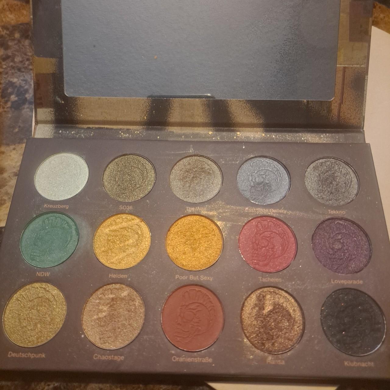 multi Makeup | Depop