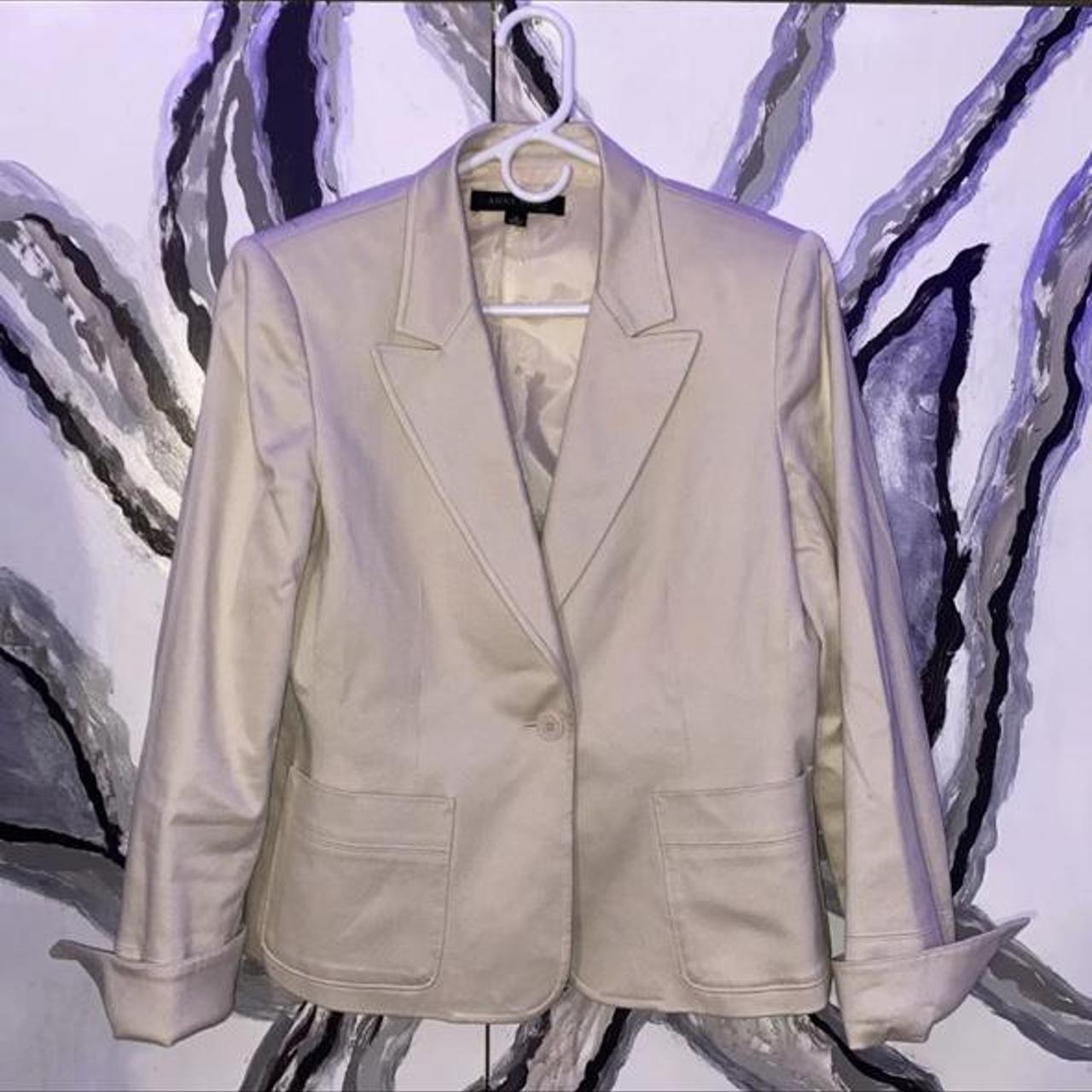 Cream color blazer from Anne Klein Shoulder padding... - Depop