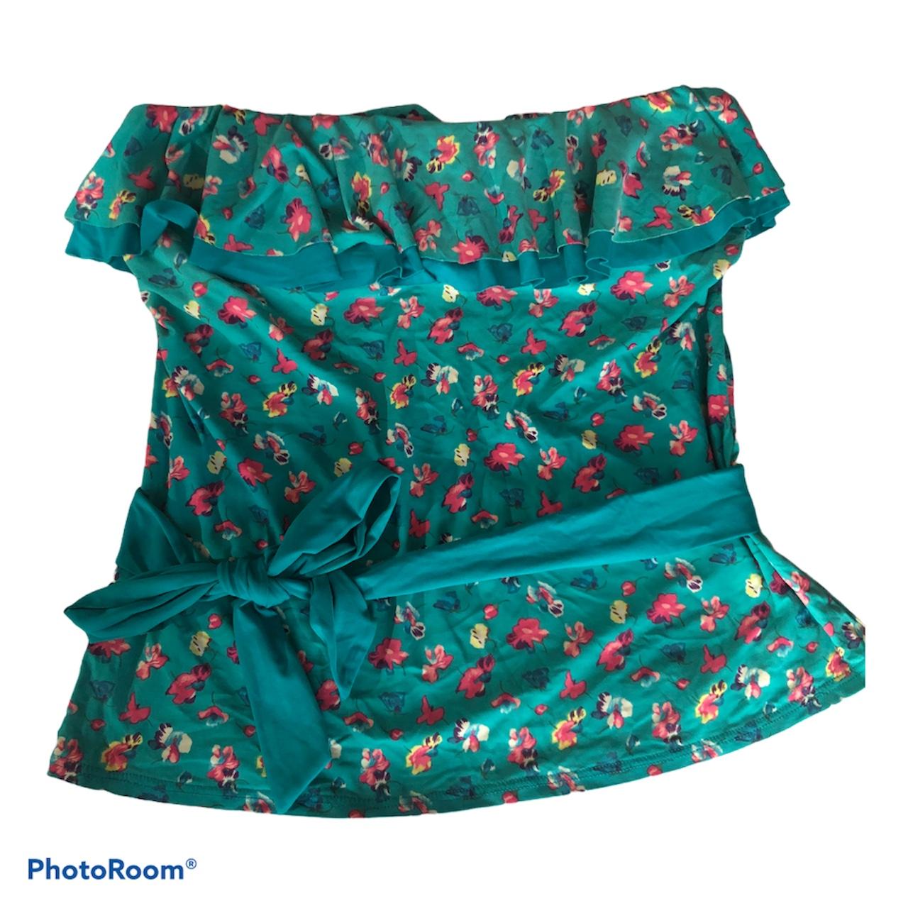 Cutest DKNY Ruffle Tankini Sets Green Floral Swim... - Depop