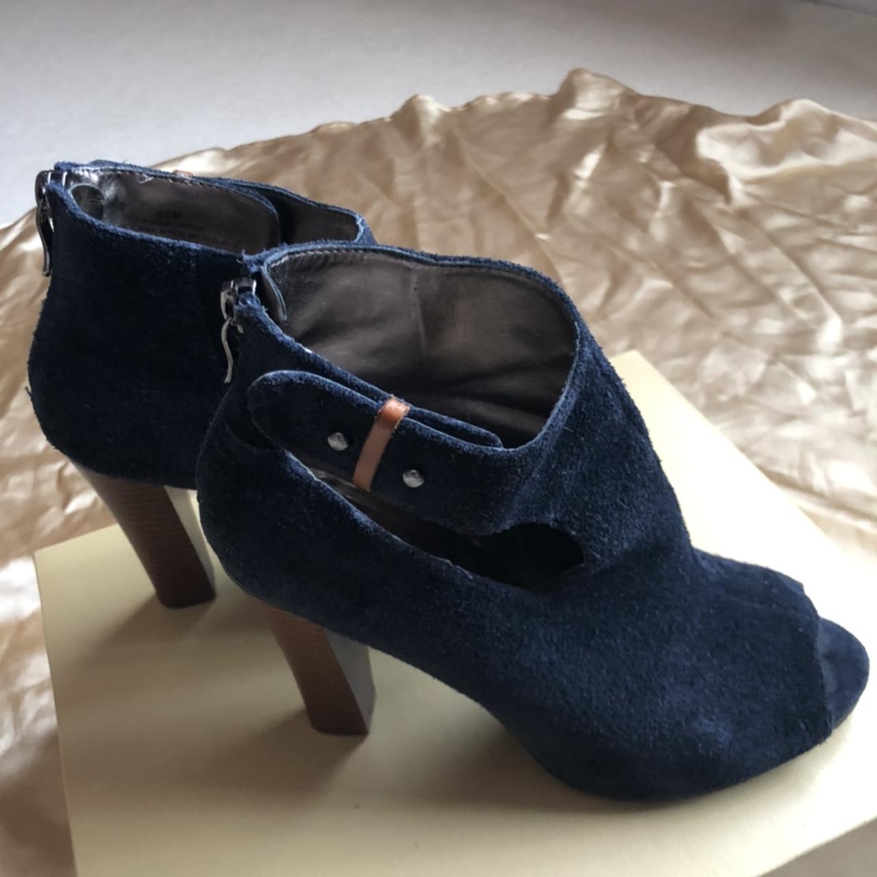 LOFT Women's Navy Boots | Depop