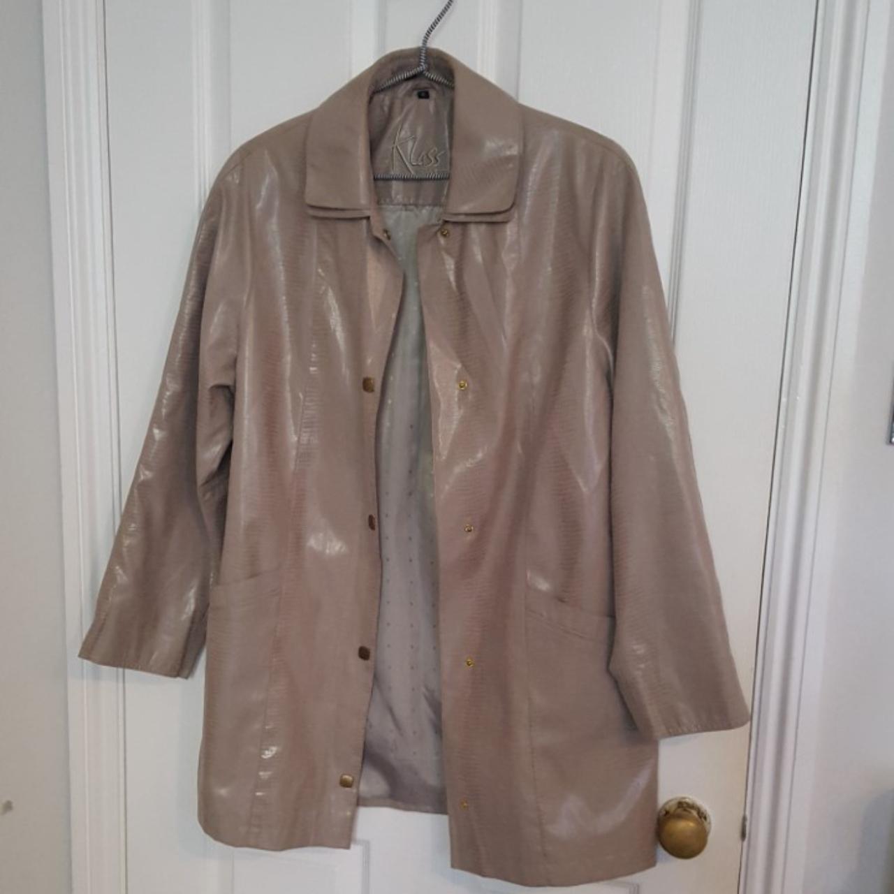 Vintage 1990's Snake Skin Coat Gorgeous Beige... - Depop