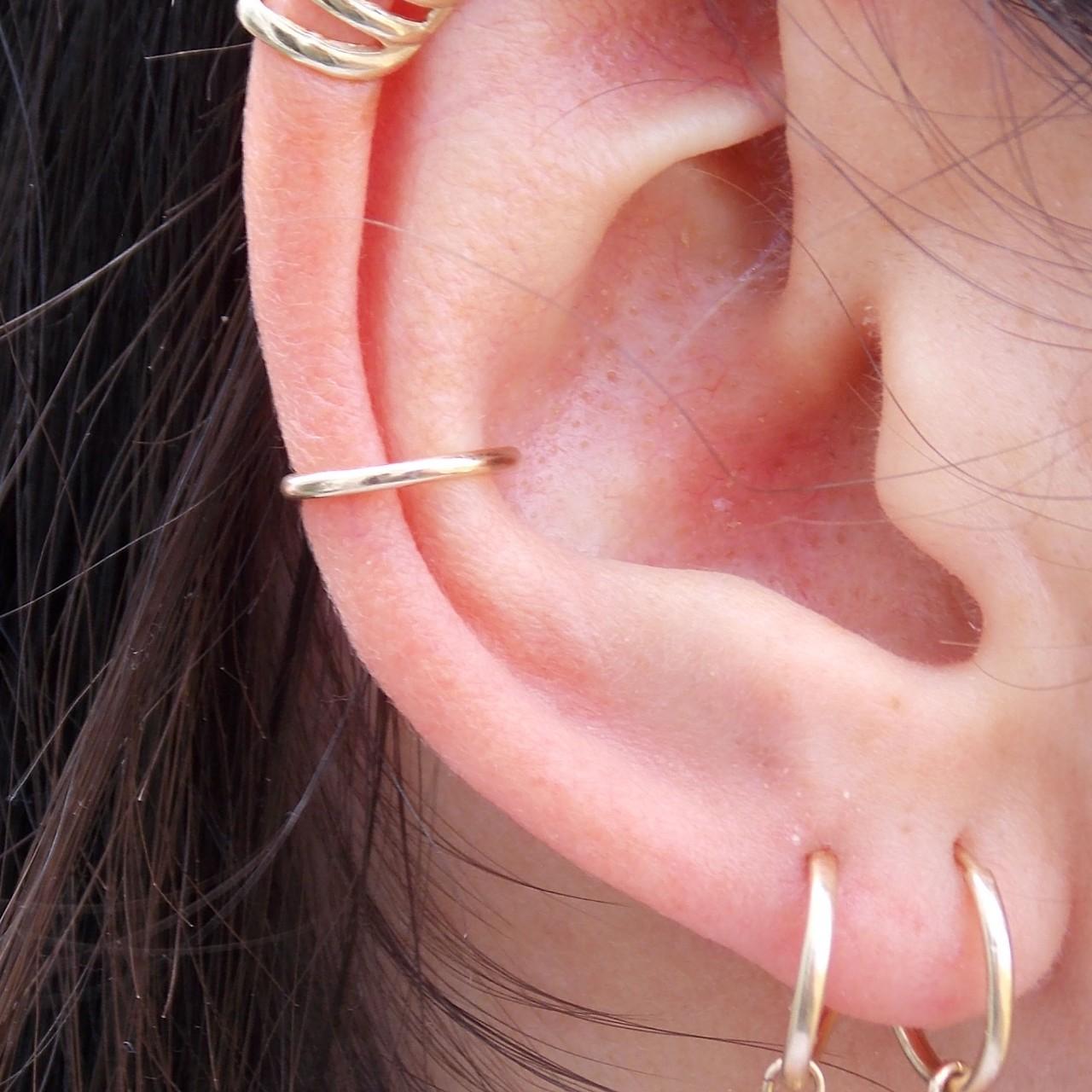 SMOOTH ROUND EAR CUFF 14K GOLD FILLED Smooth 14k... - Depop