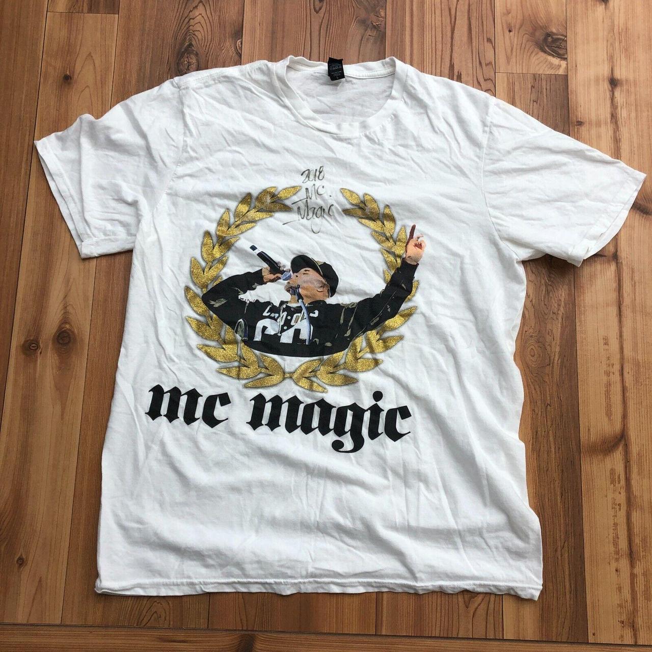 Item Description District White MC Magic Gold Leaf... - Depop